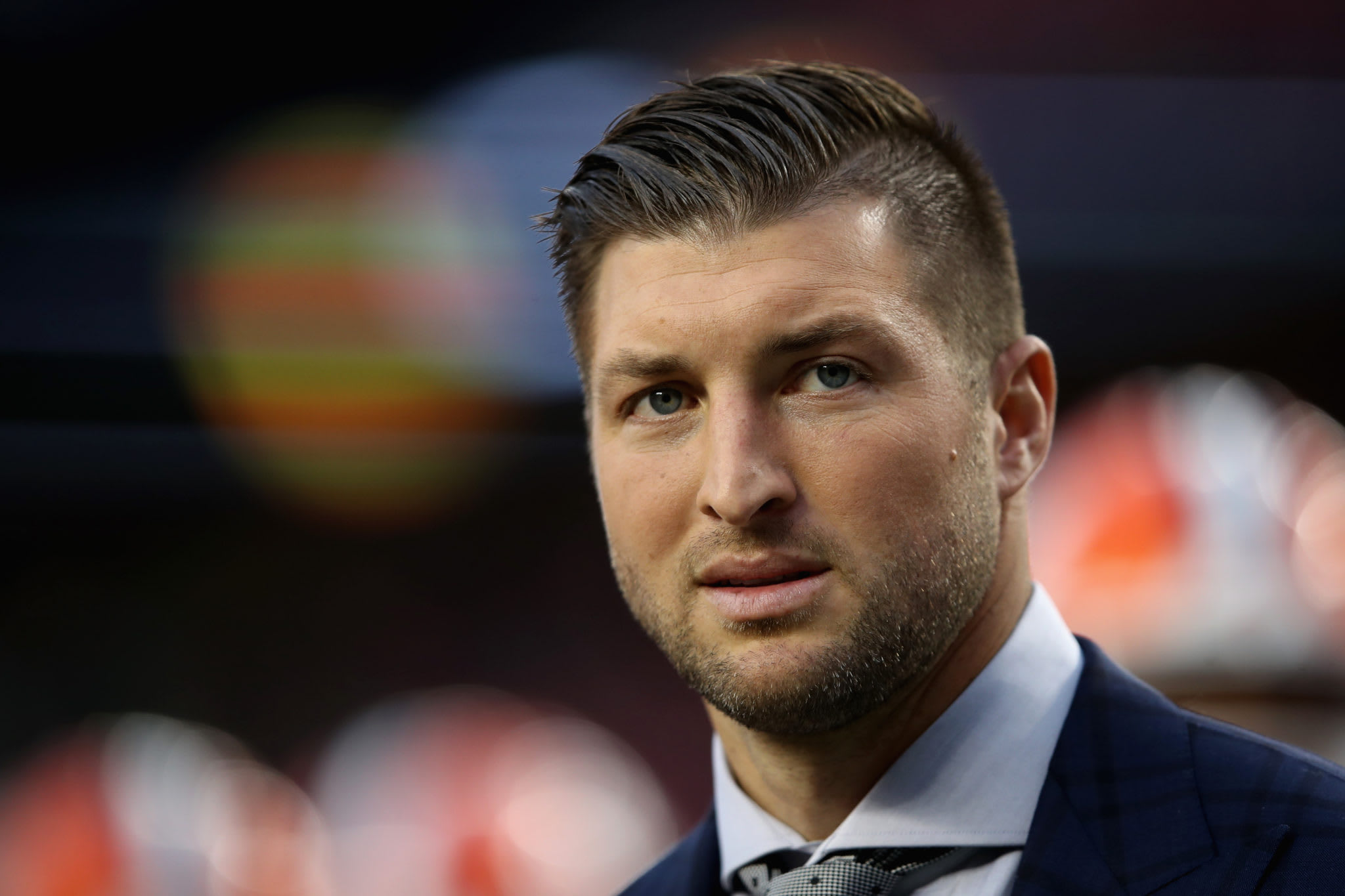 Tim Tebow Responds To Question About Former Teammate Aaron Hernandez ...