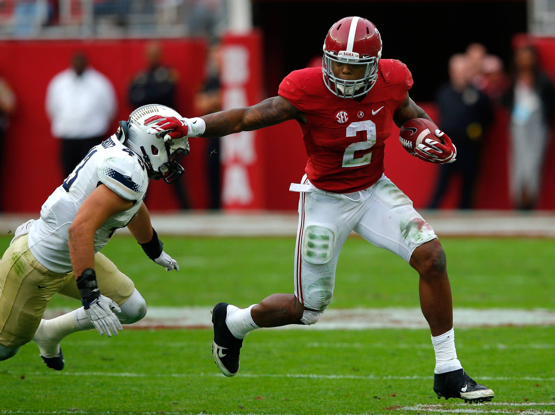 College Football: ESPN Releases Top 10 'Running Back U' Programs - The Spun
