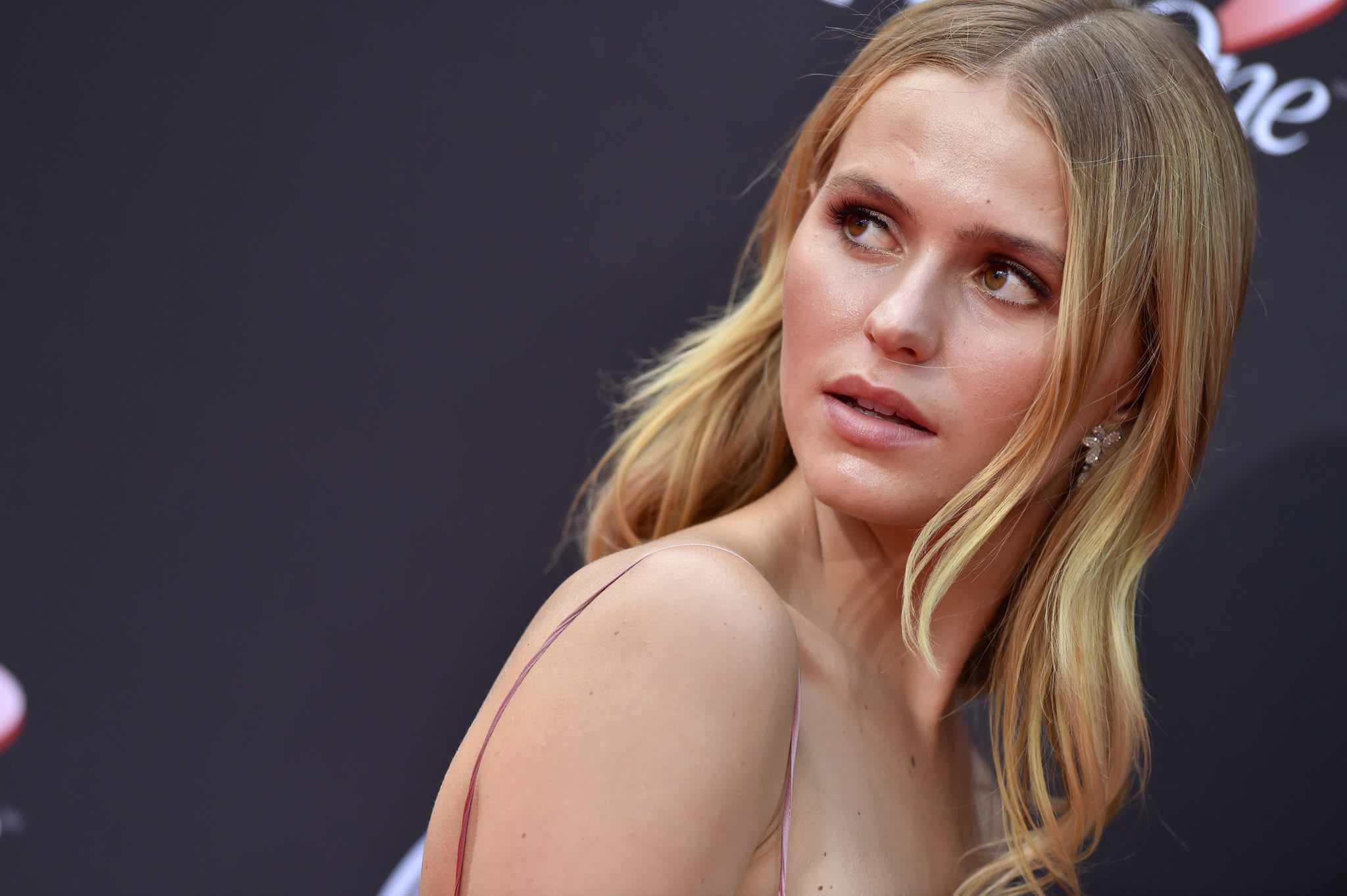 Aaron Rodgers' Rumored Ex-Girlfriend Shows Off Her New Look - The Spun