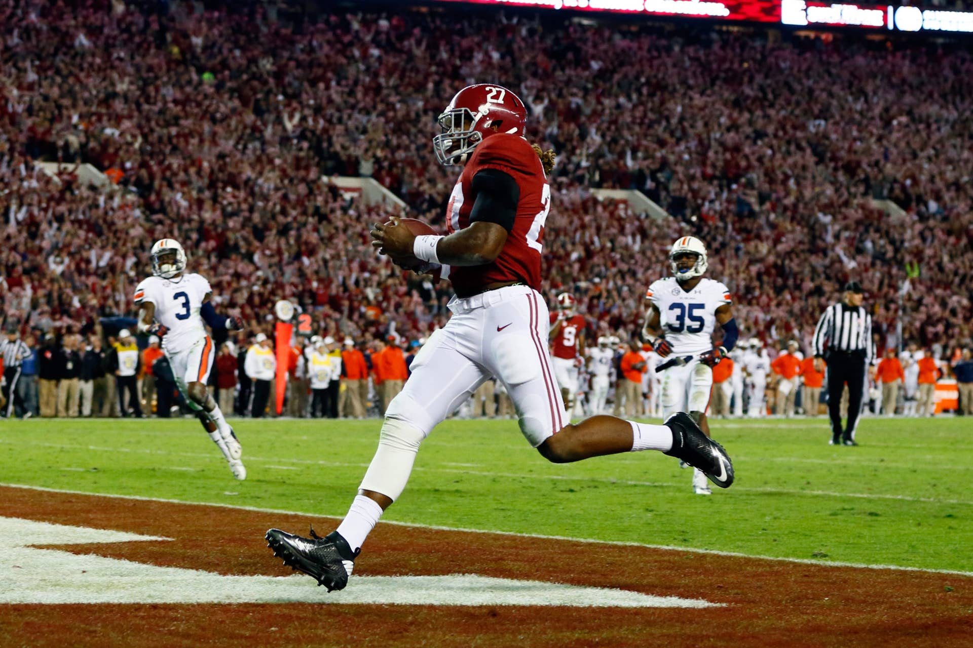 The 5 Best Rivalry Games In College Football In 2024 - The Spun