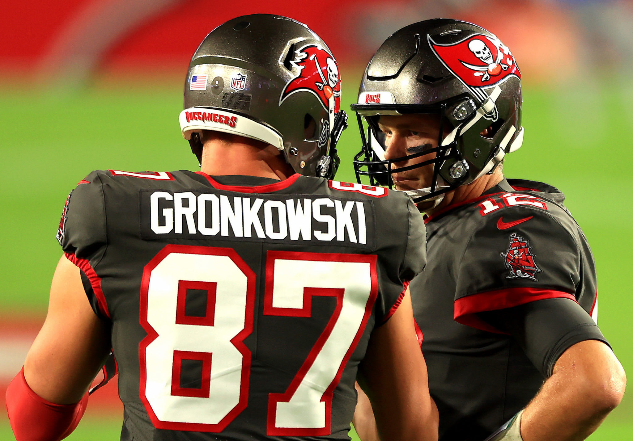 Details Emerge From Rob Gronkowski's New Contract With Buccaneers - The ...