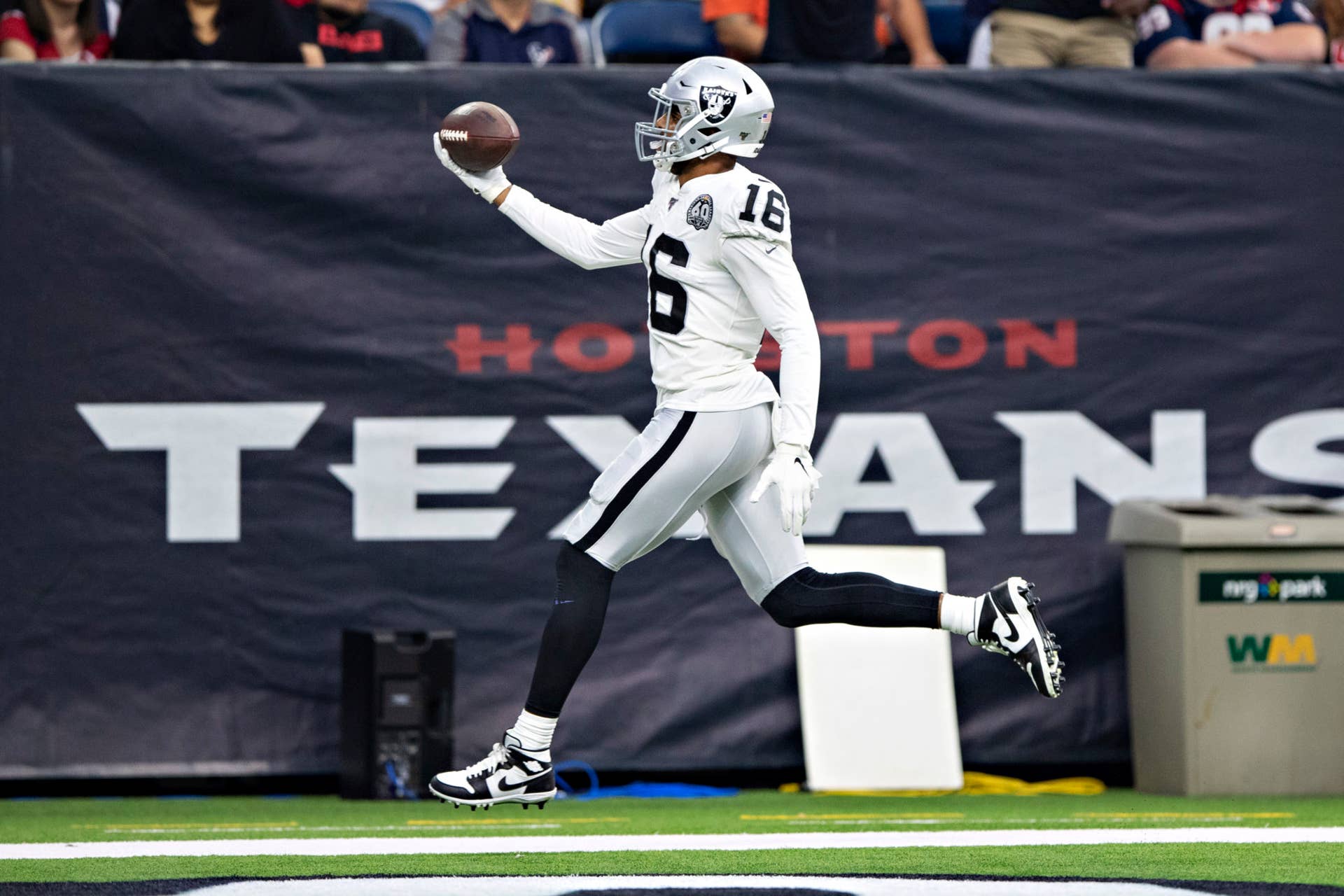 Raiders Have Officially Released Veteran Wide Receiver - The Spun