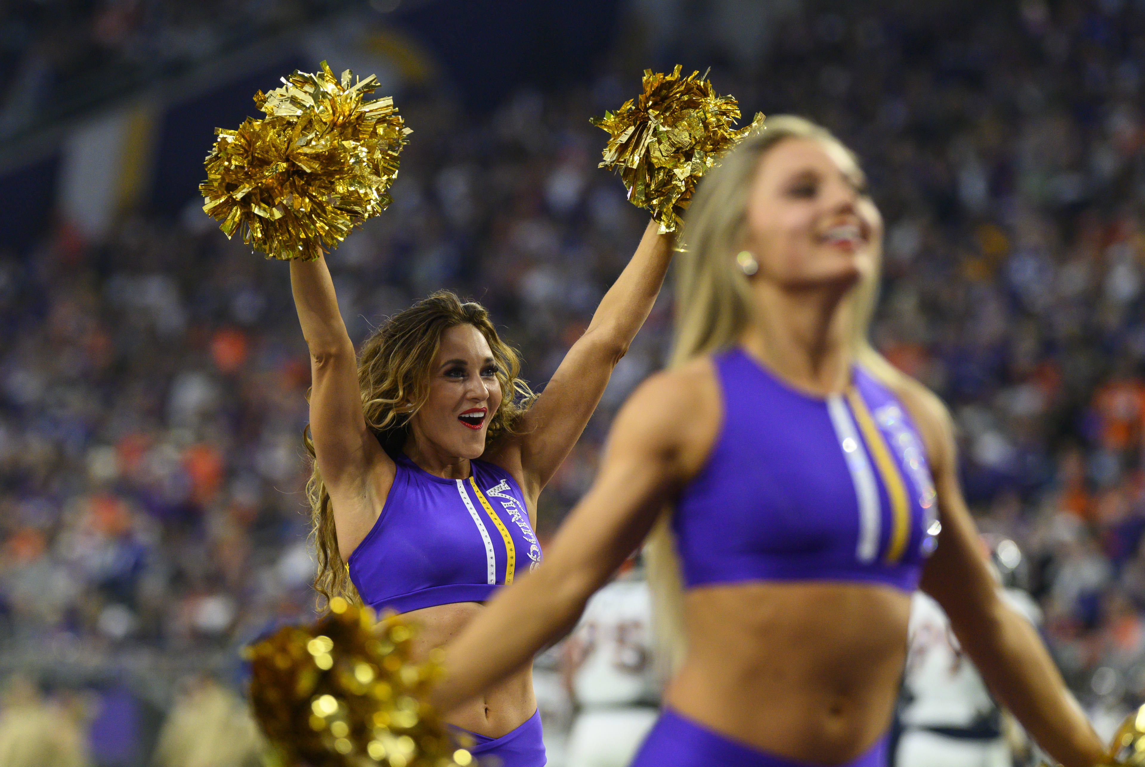 Look: 10 Stunning Photos Of NFL Cheerleaders - The Spun