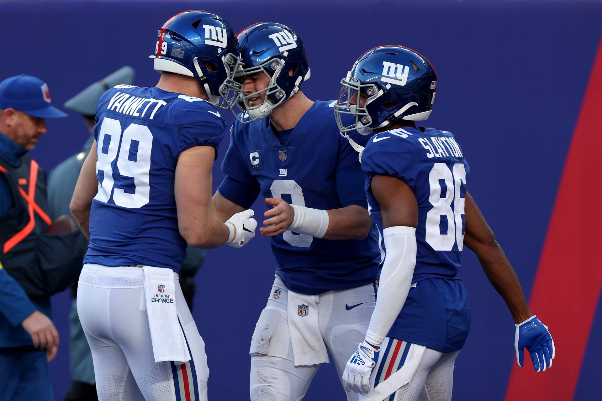 Daniel Jones Receiving Praise For Classy Gesture Towards Ex-Teammates ...