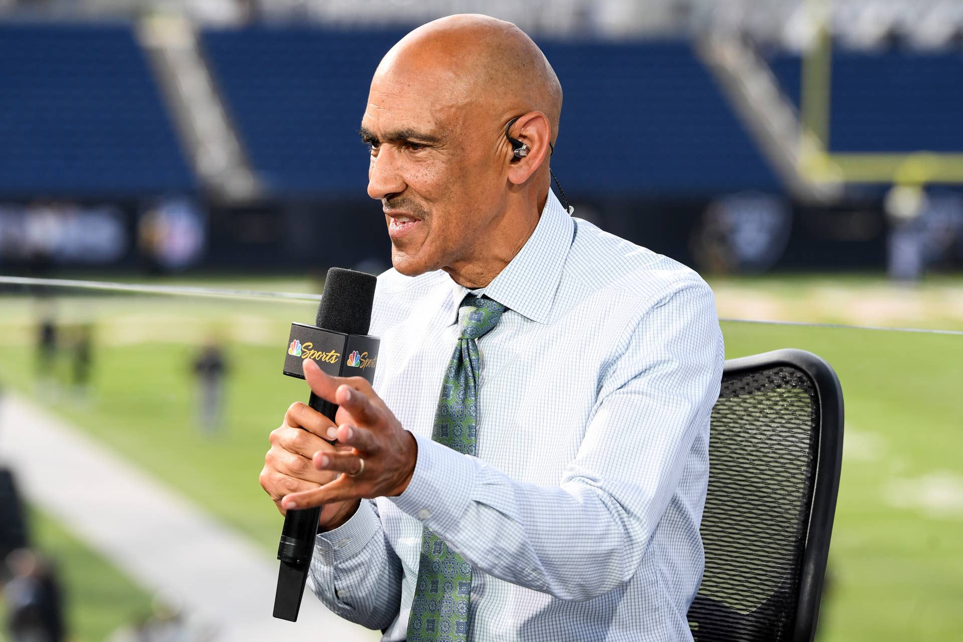 Tony Dungy Accuses NFL Playoff Schedule Of Being 'Unfair' - The Spun