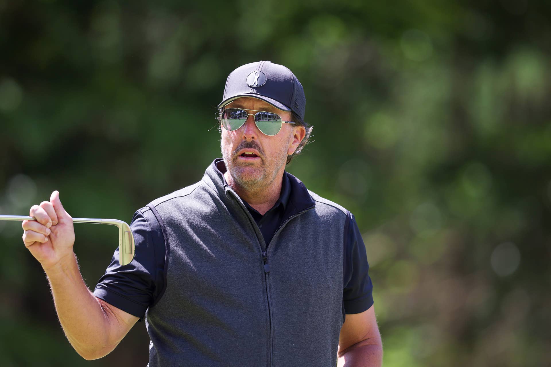 Phil Mickelson Makes Bold Pick For No. 1 Golfer In The World - The Spun