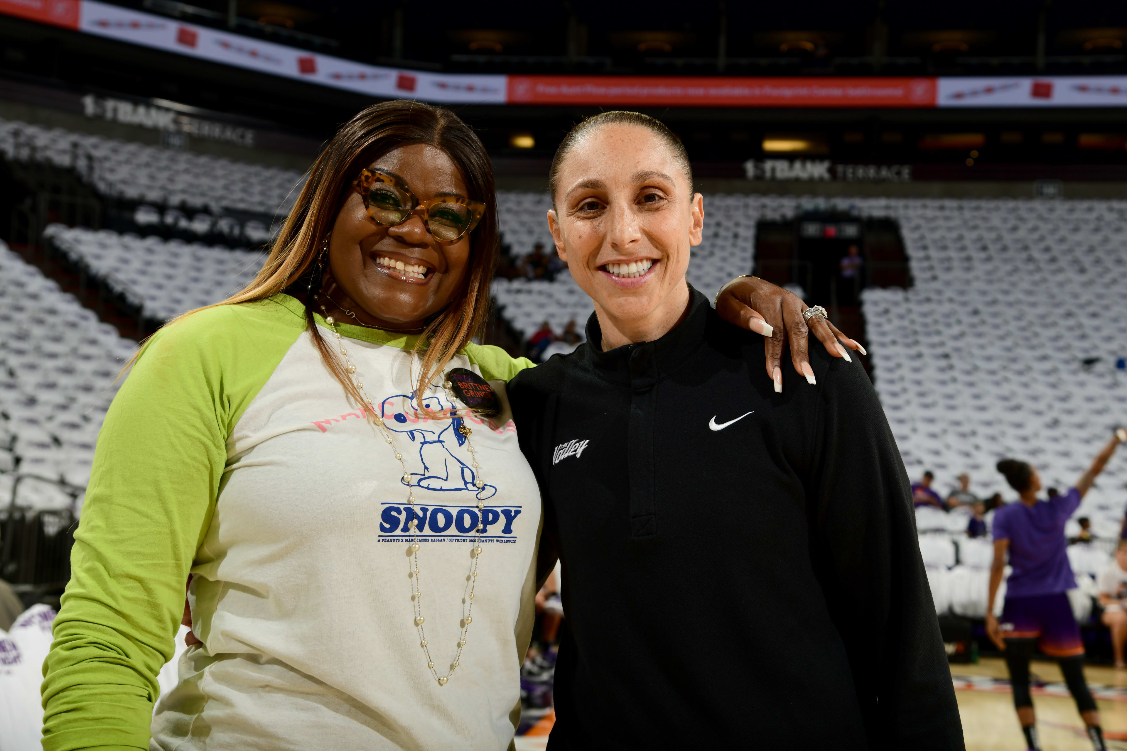 Q&A With Sheryl Swoopes: AT&T 5G Game View, Future Of WNBA, Dawn Staley ...