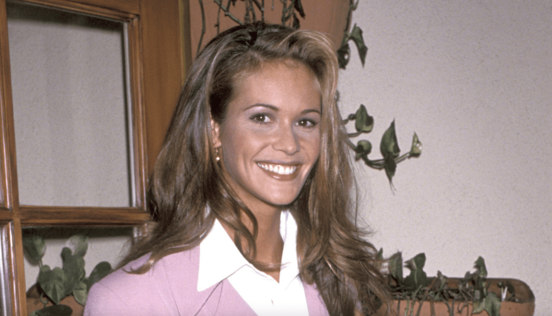 The 5 Most Iconic Models In Sports Illustrated Swimsuit History - The Spun