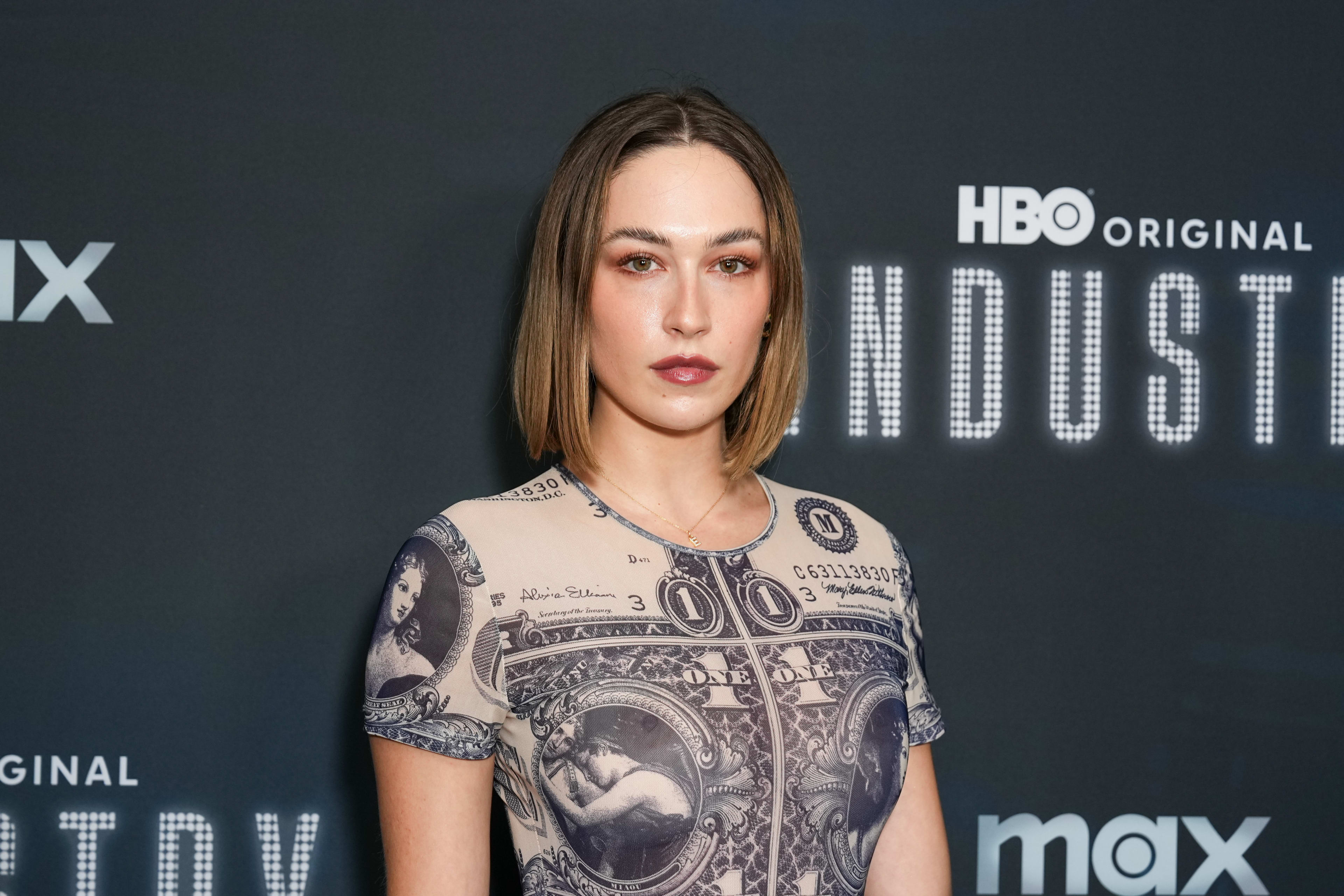 Jason Sudeikis' Stunning Girlfriend Turns Heads With 'Stunning' Selfie ...