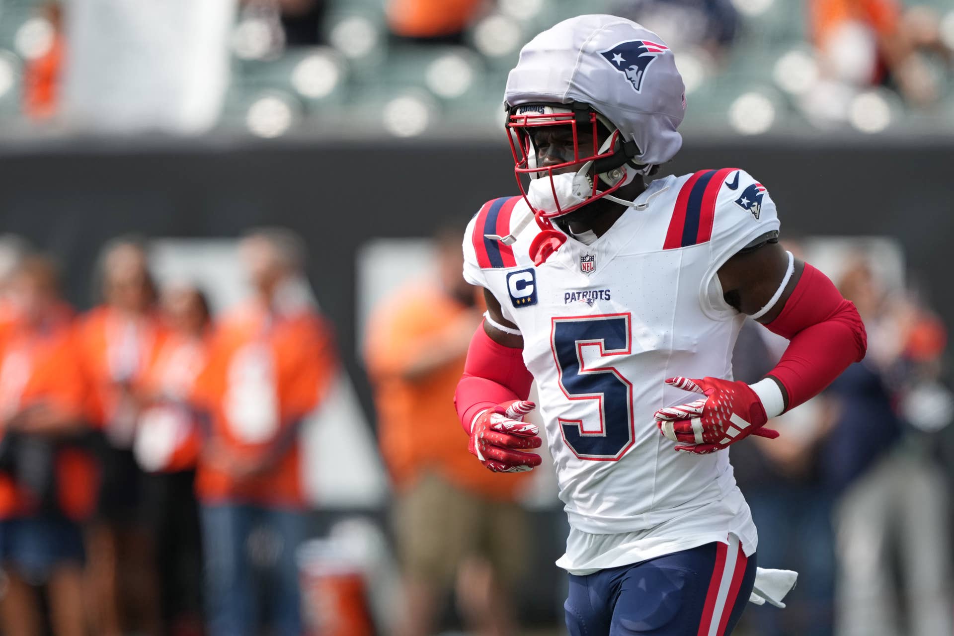 5 NFL Players Wore the 'Safer' Guardian Cap Helmet in Week 1 - The Spun