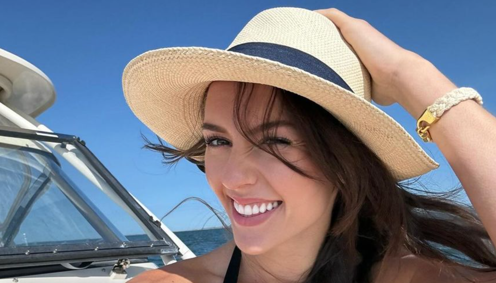 Bill Belichick's Young Girlfriend Turns Heads With Swimsuit Photo - The ...