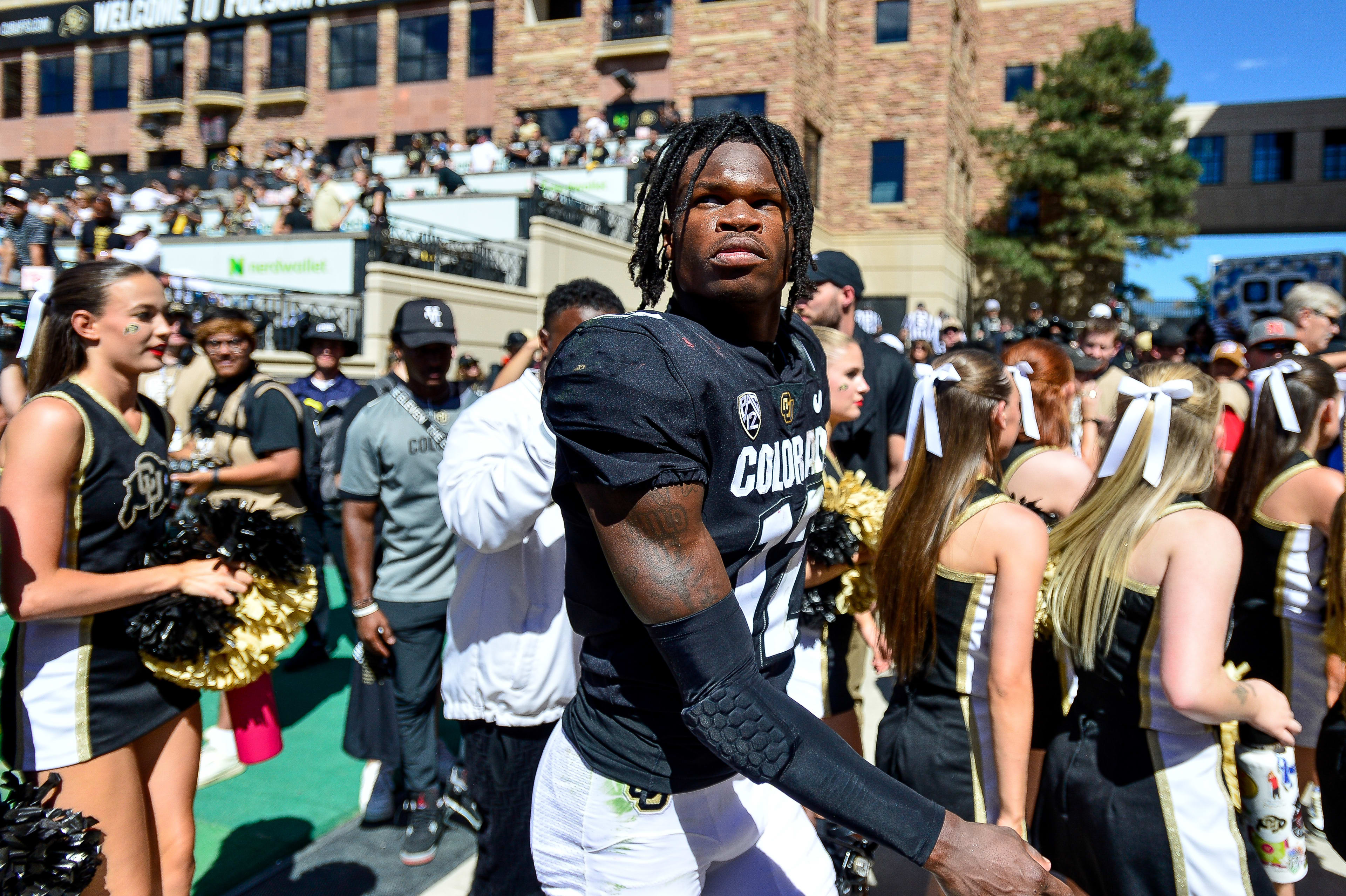 Travis Hunter Praised For Classy Interaction With Colorado State Player ...