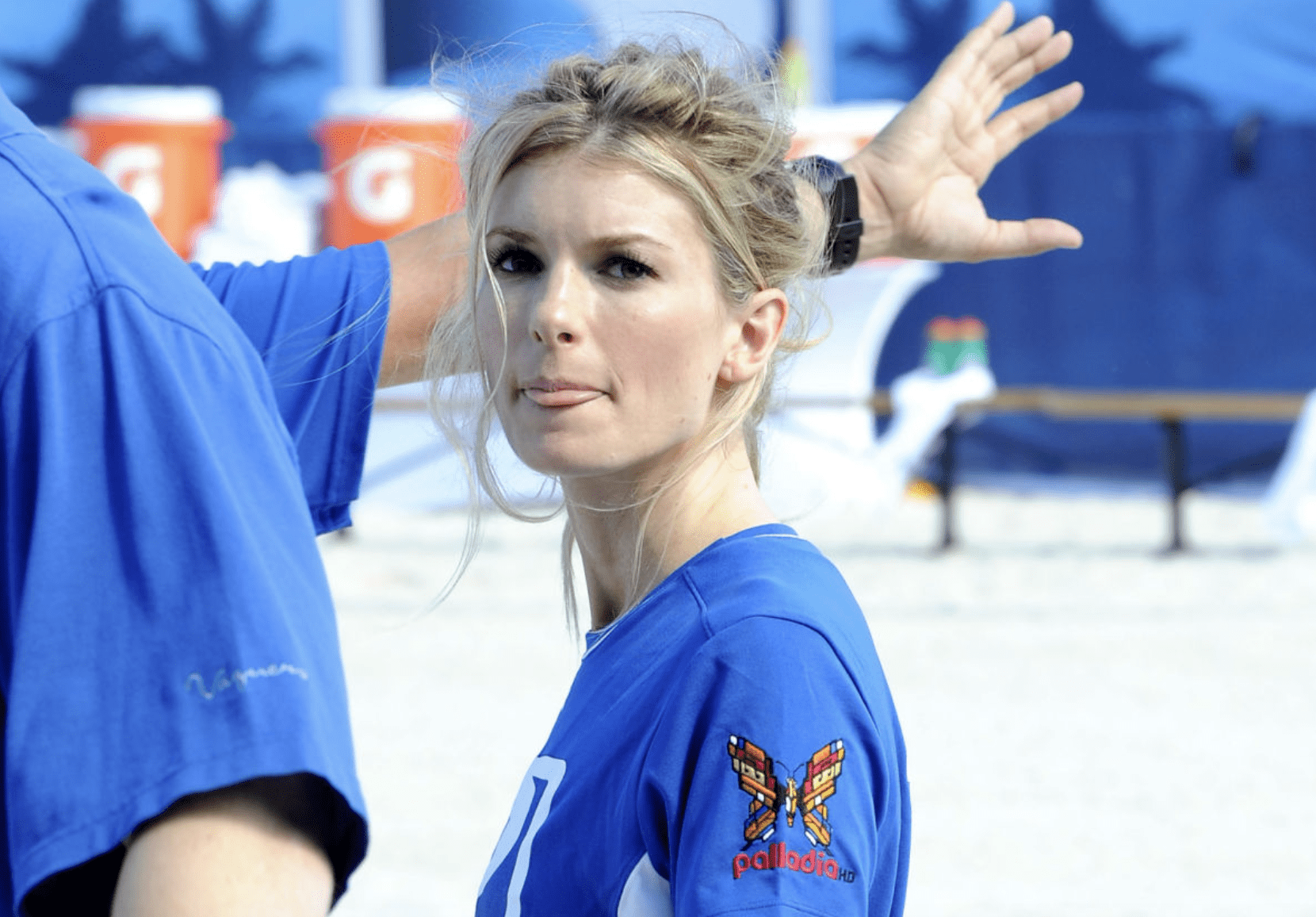 Former NFL Sideline Reporter Stuns In 'Body Paint' Swimsuit - The Spun