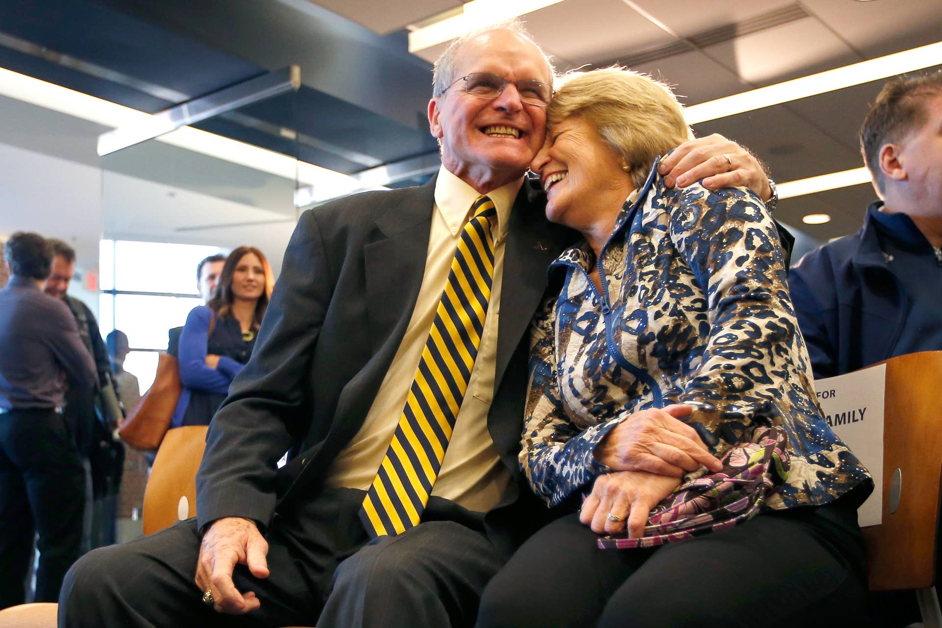 Jack Harbaugh Reacts To Both Of His Sons Having Magical Seasons - The Spun