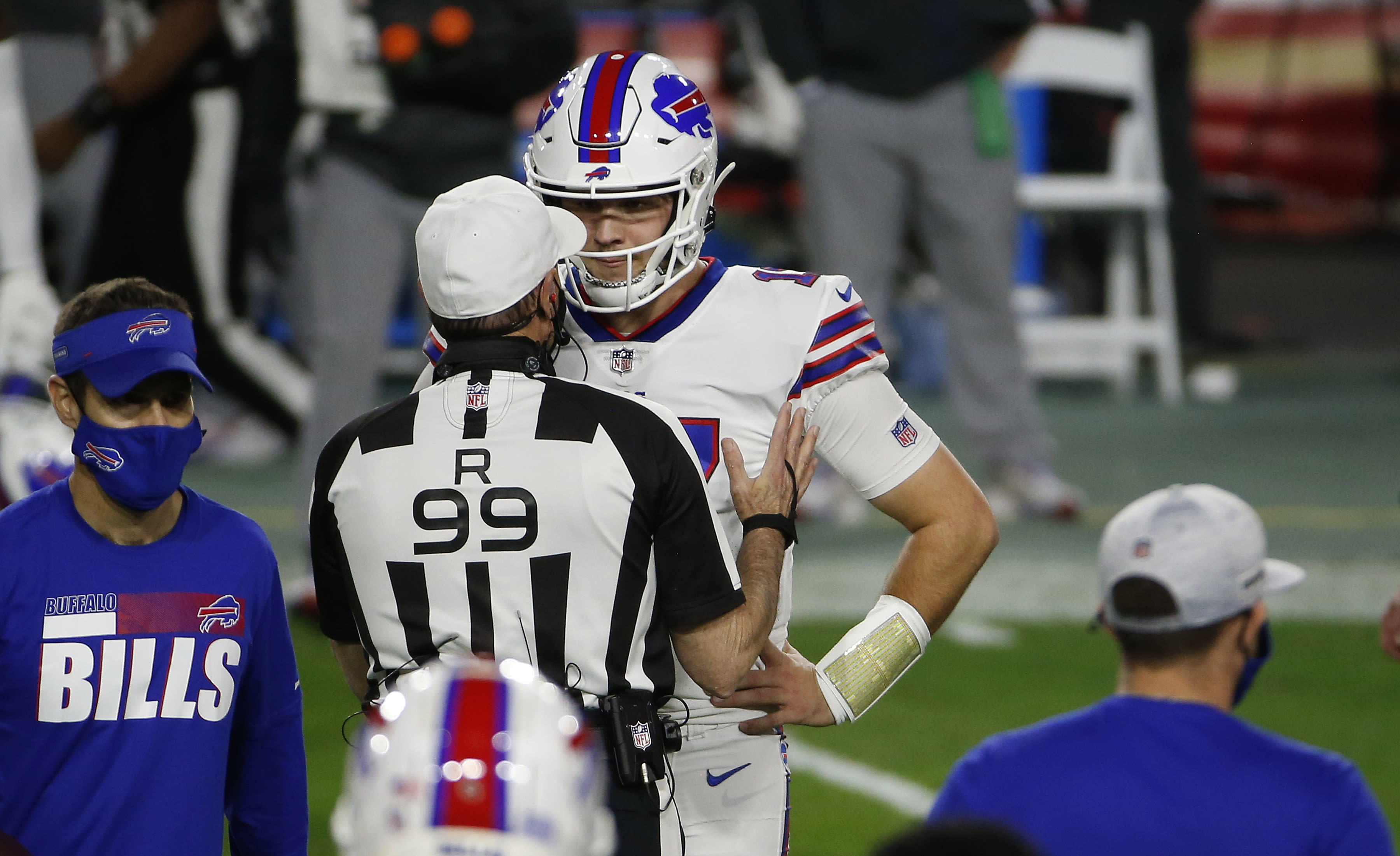NFL Fans Want Jaguars vs. Bills Refs 'Investigated' - The Spun