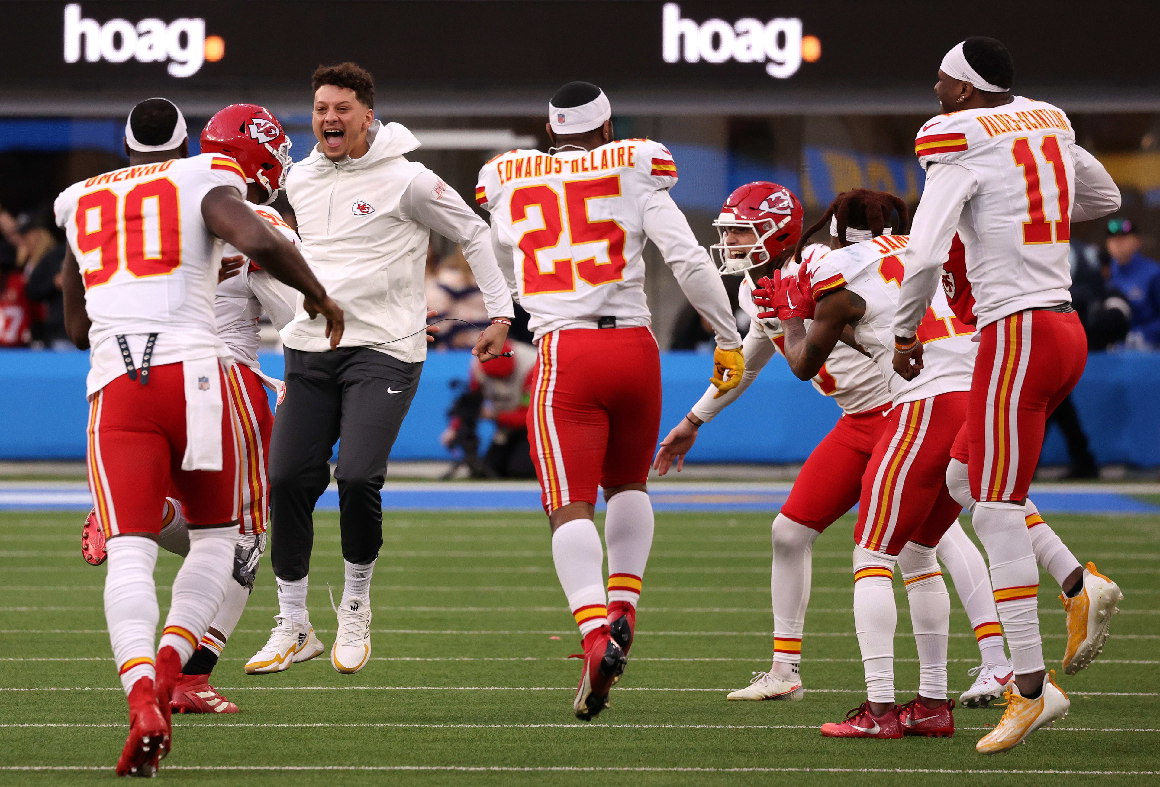 Chiefs Officially Cut 7 Players After Disappointing Season - The Spun