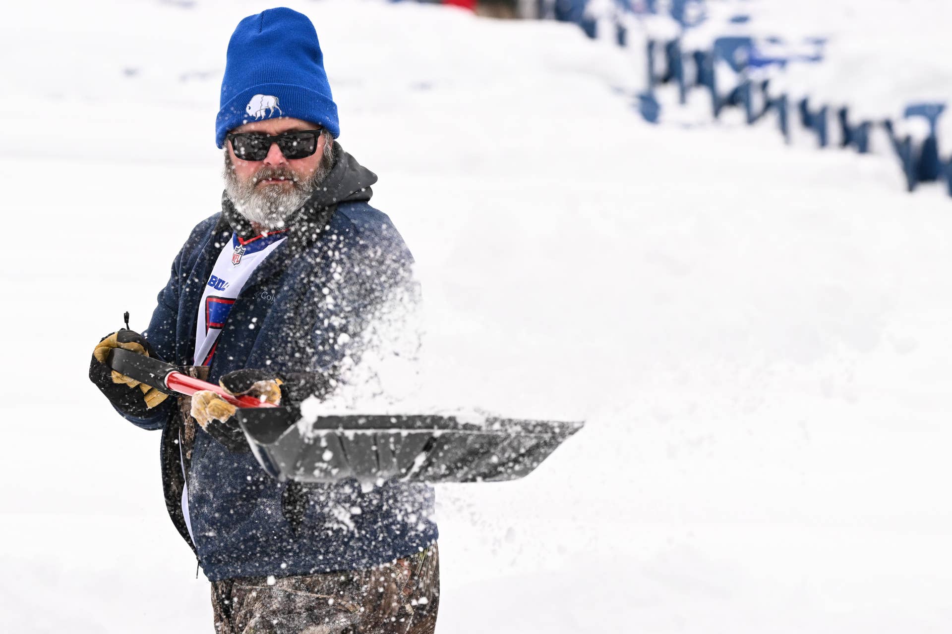 NFL Fans React To The Snowy Scene In Buffalo On Sunday - The Spun