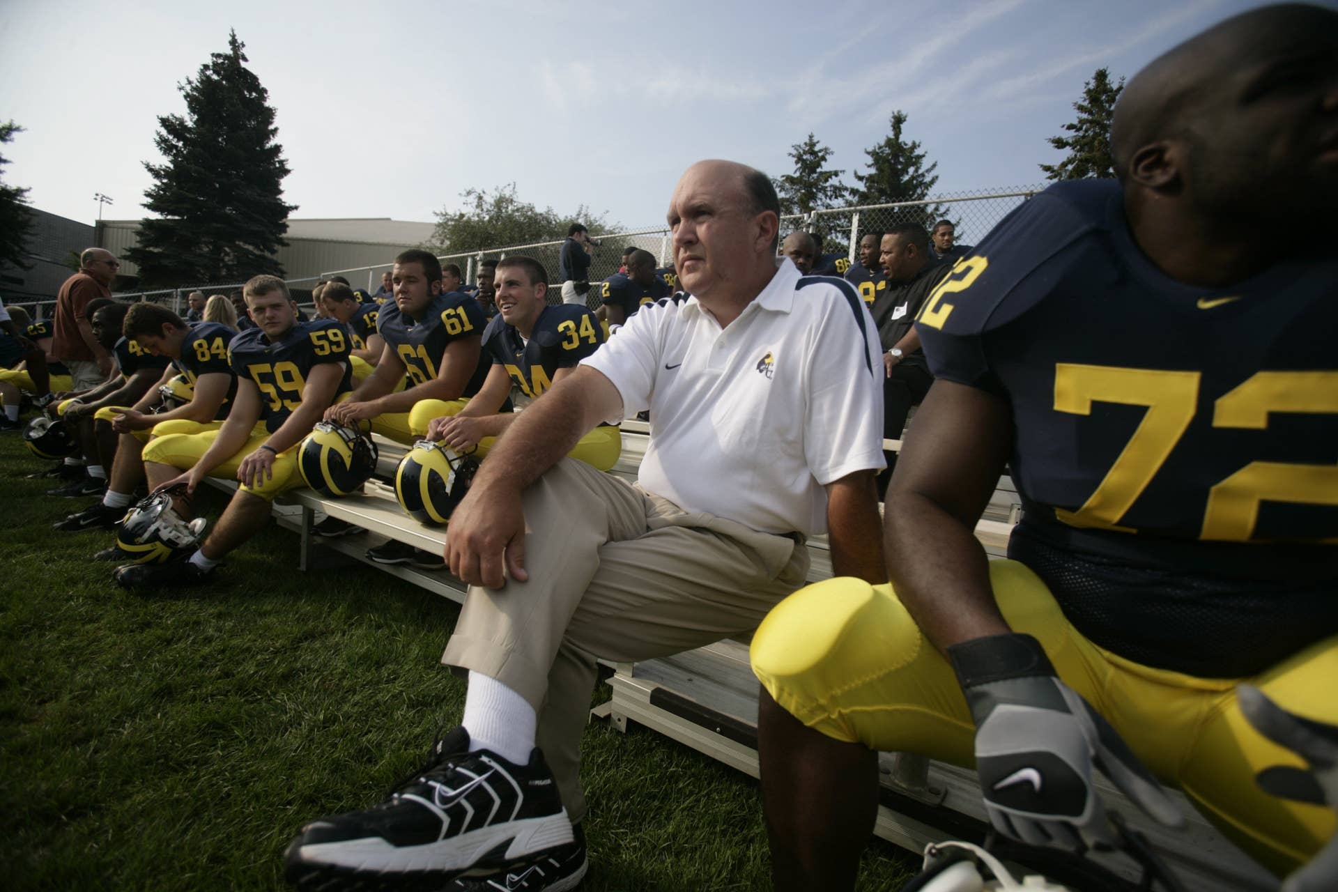 Former College Football Head Coach, Longtime Michigan Assistant Dead At ...