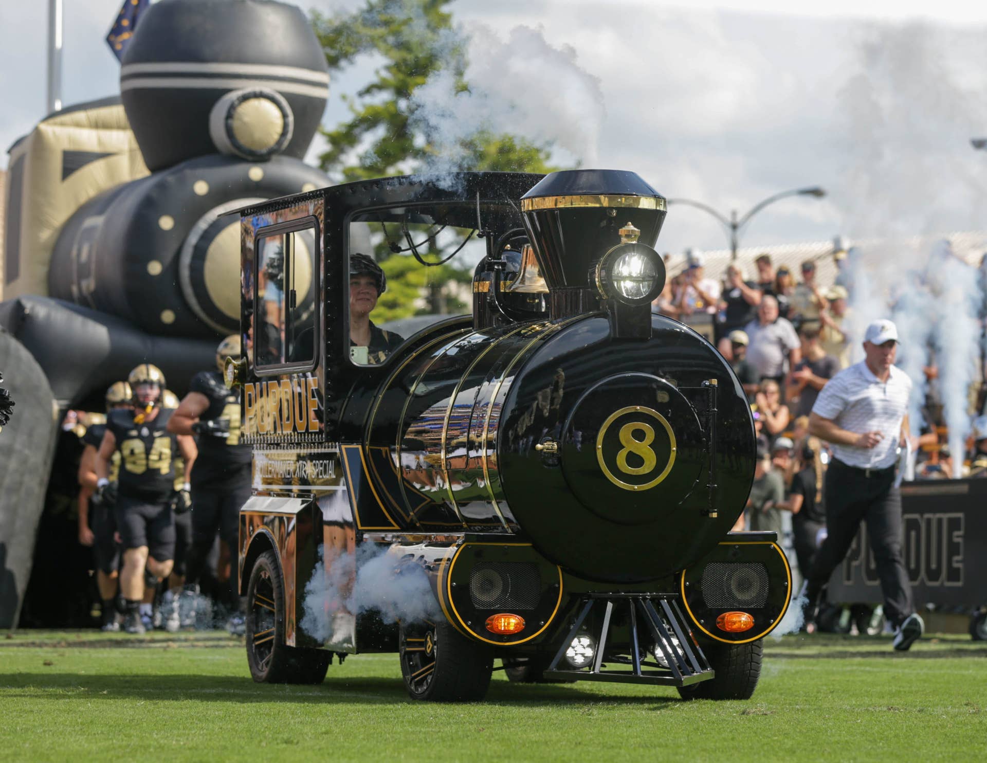 Big Ten Team Mascot Involved In Deadly Crash - The Spun