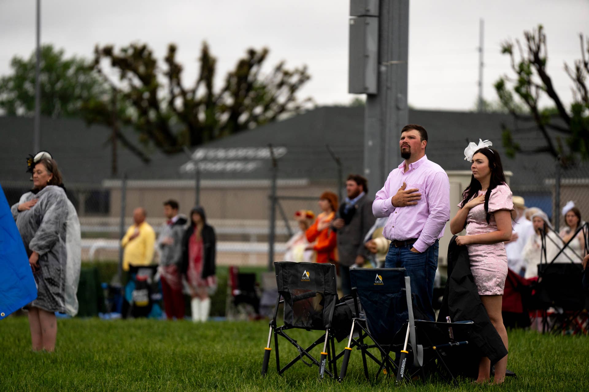 Singer Accused Of 'Butchering' National Anthem At Kentucky Derby - The Spun