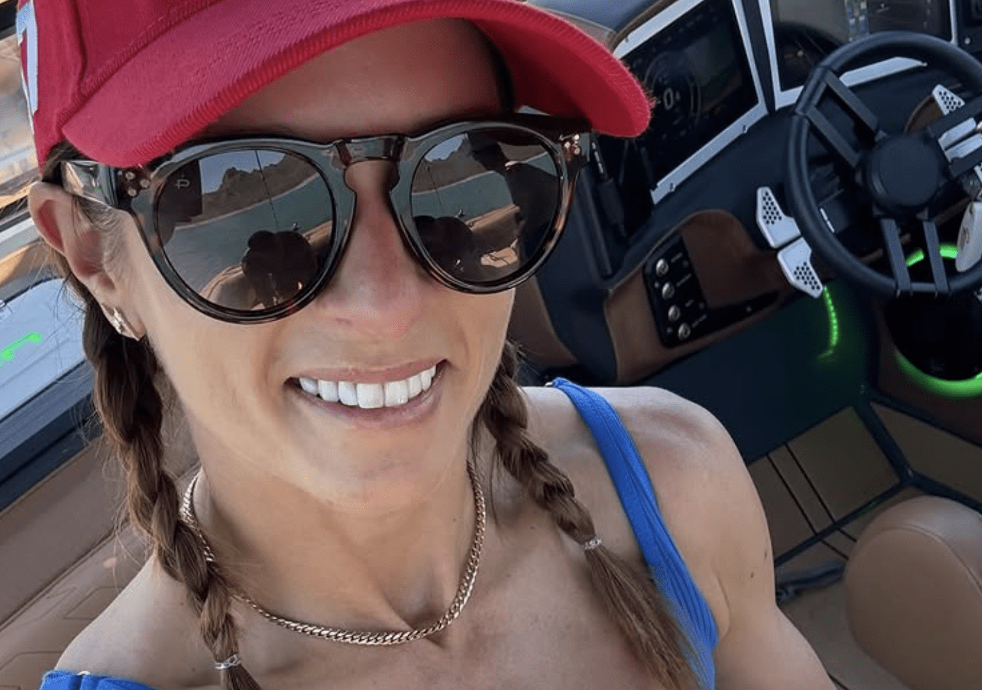 'Wow' - Danica Patrick's Jaw-Dropping Swimsuit Photo Has Fans Talking ...