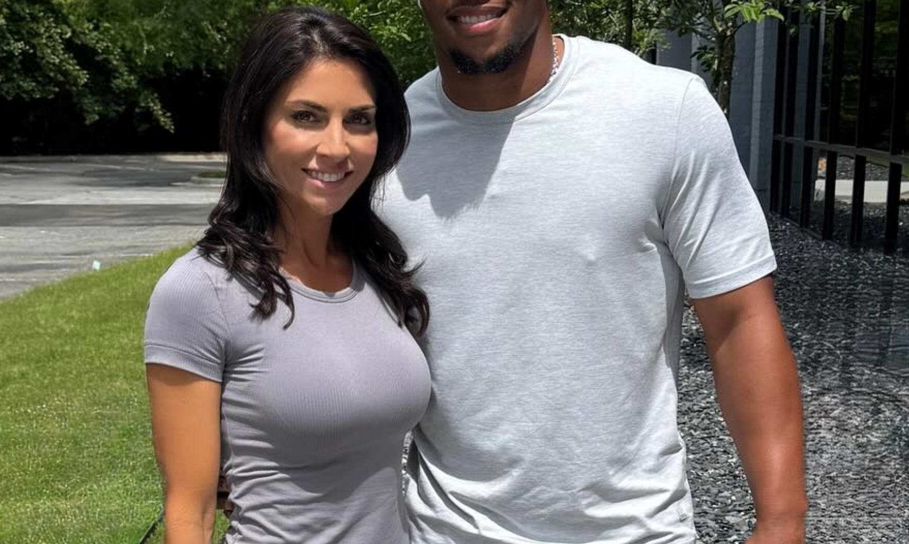 NFL Sideline Reporter Goes Viral For Offseason Gym Photo - The Spun