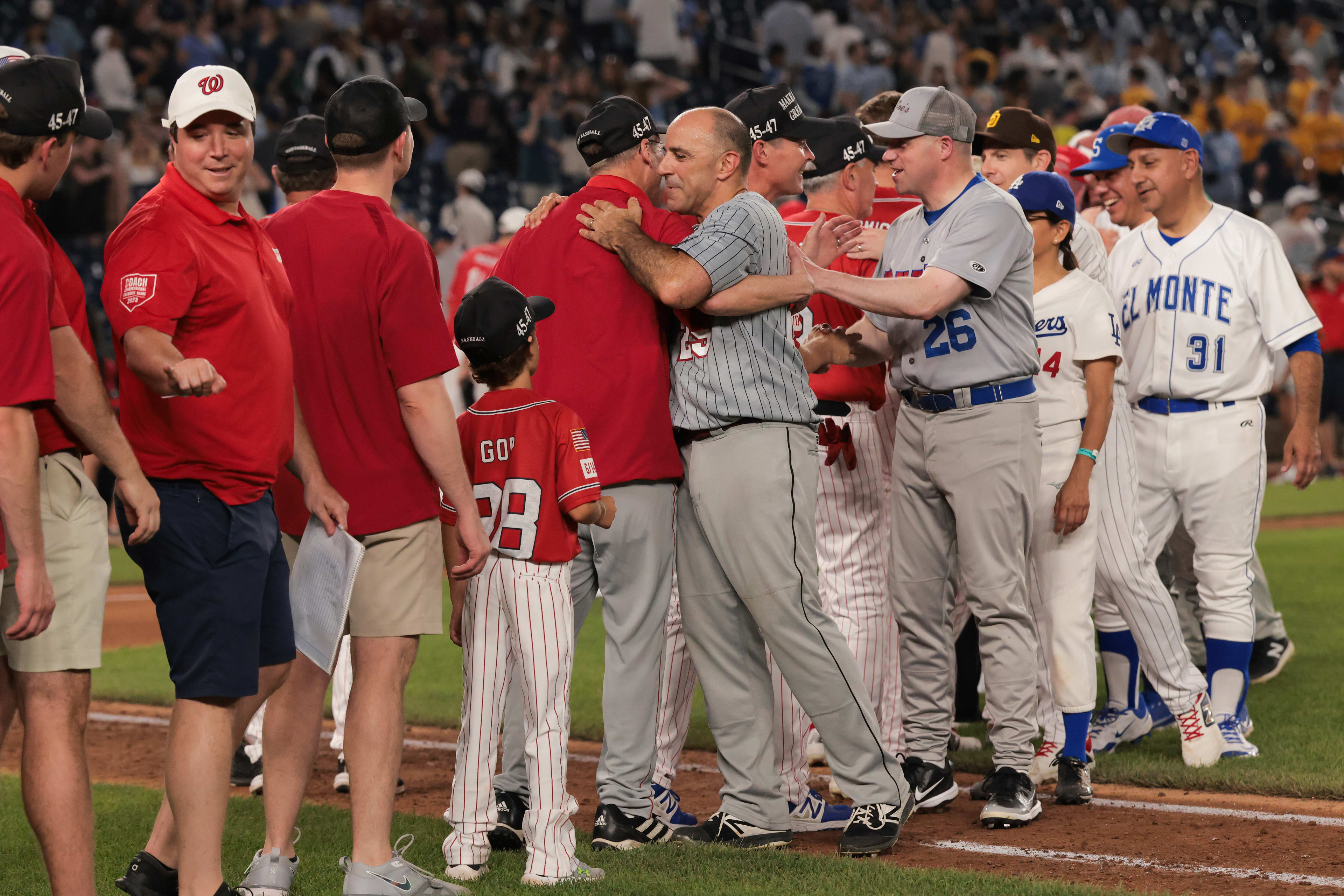 Republicans vs. Democrats Baseball Game Ended In Blowout - The Spun