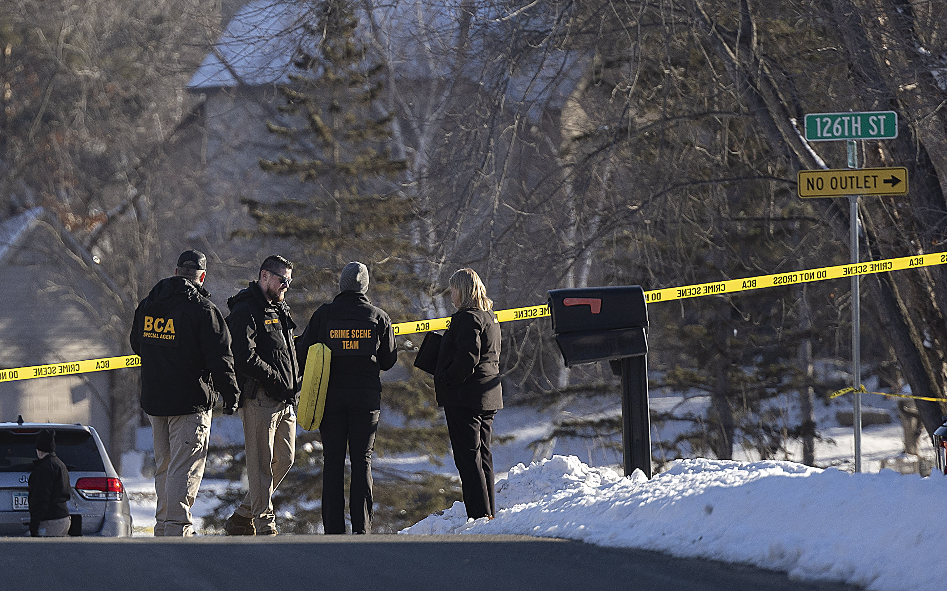 U.S. Marshals Announce $5,000 Reward For 'Missing' Football Coach - The ...