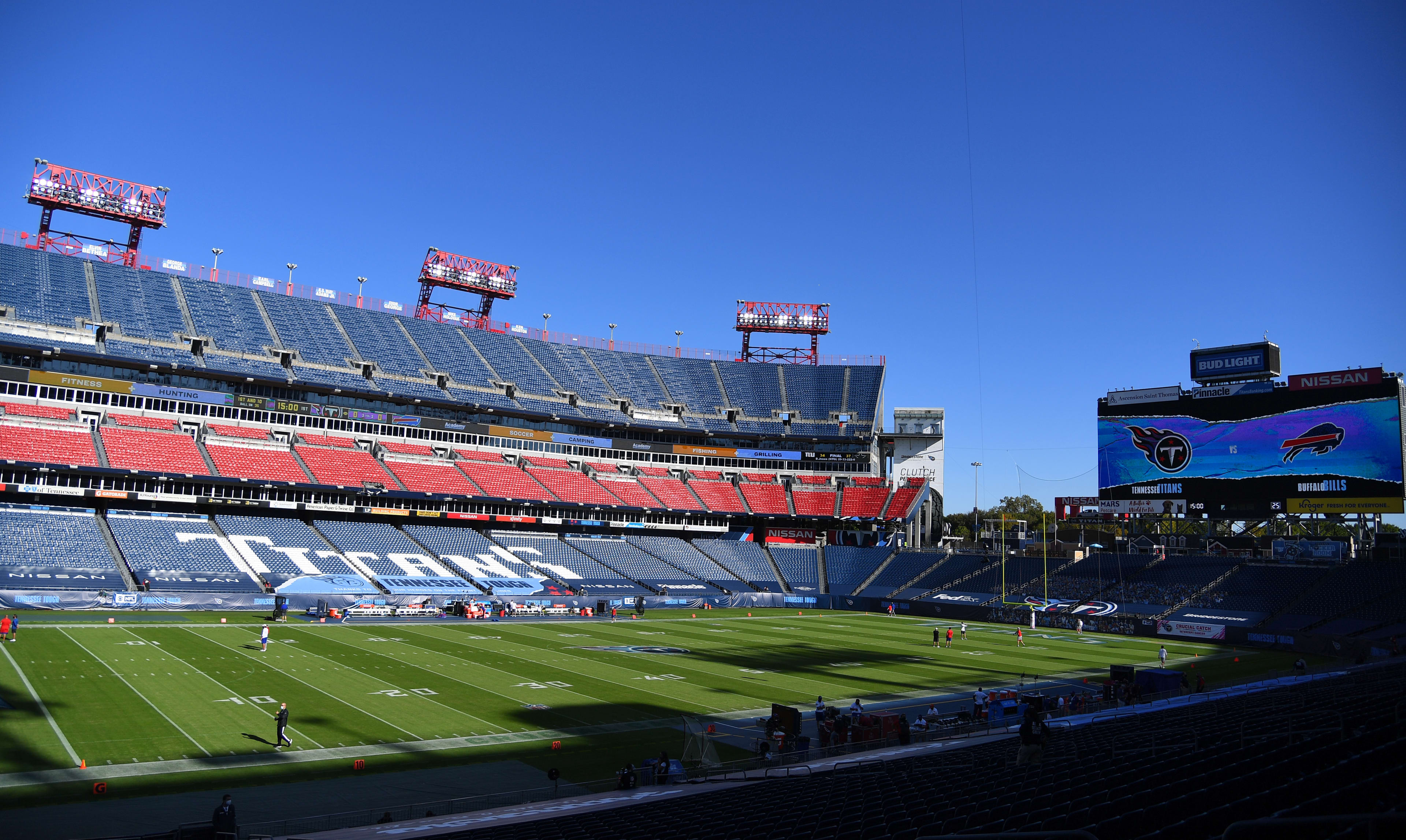 'Disgraceful' WNBA Trend Makes It Way Over To NFL Preseason Game - The Spun