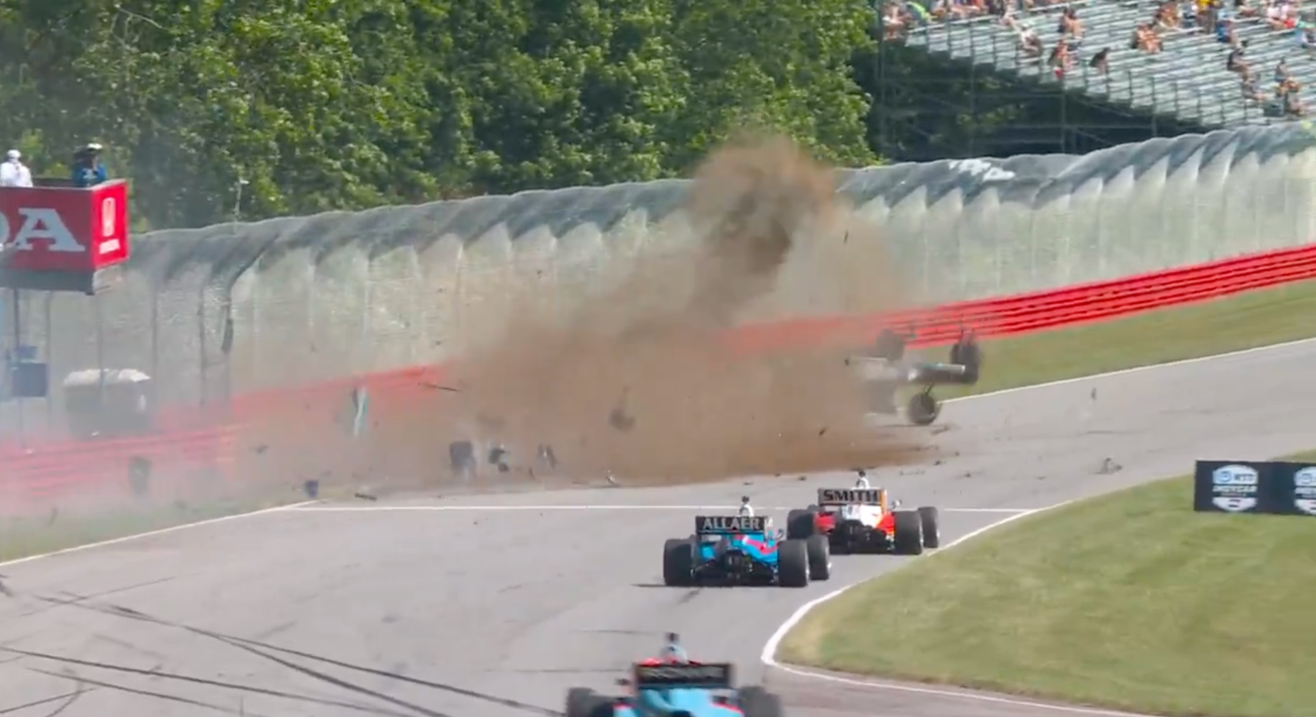 Prayers Pouring In After 'Horrific' IndyCar Crash Sunday - The Spun