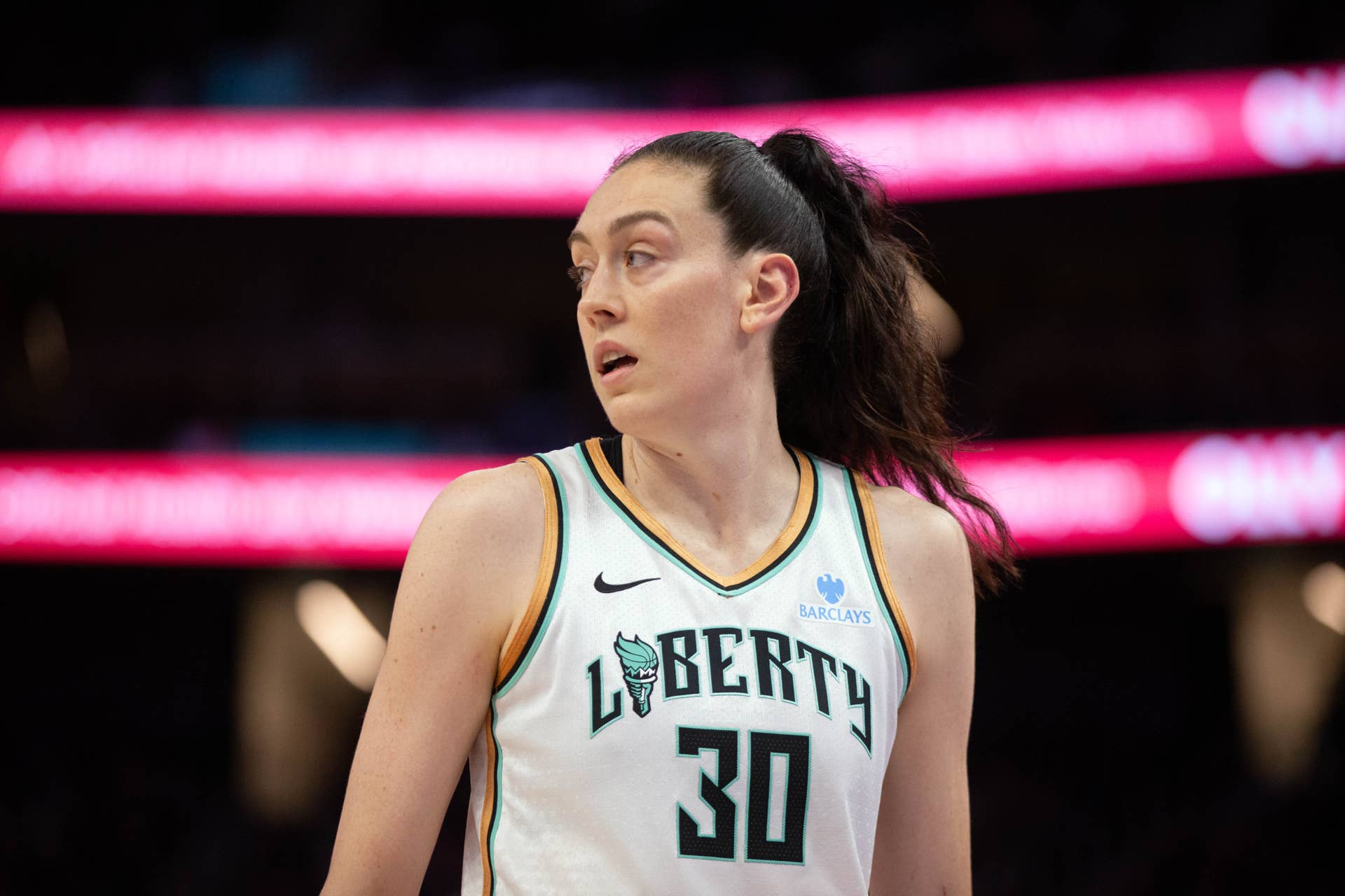 X-Ray Results Are In For WNBA Star Breanna Stewart - The Spun