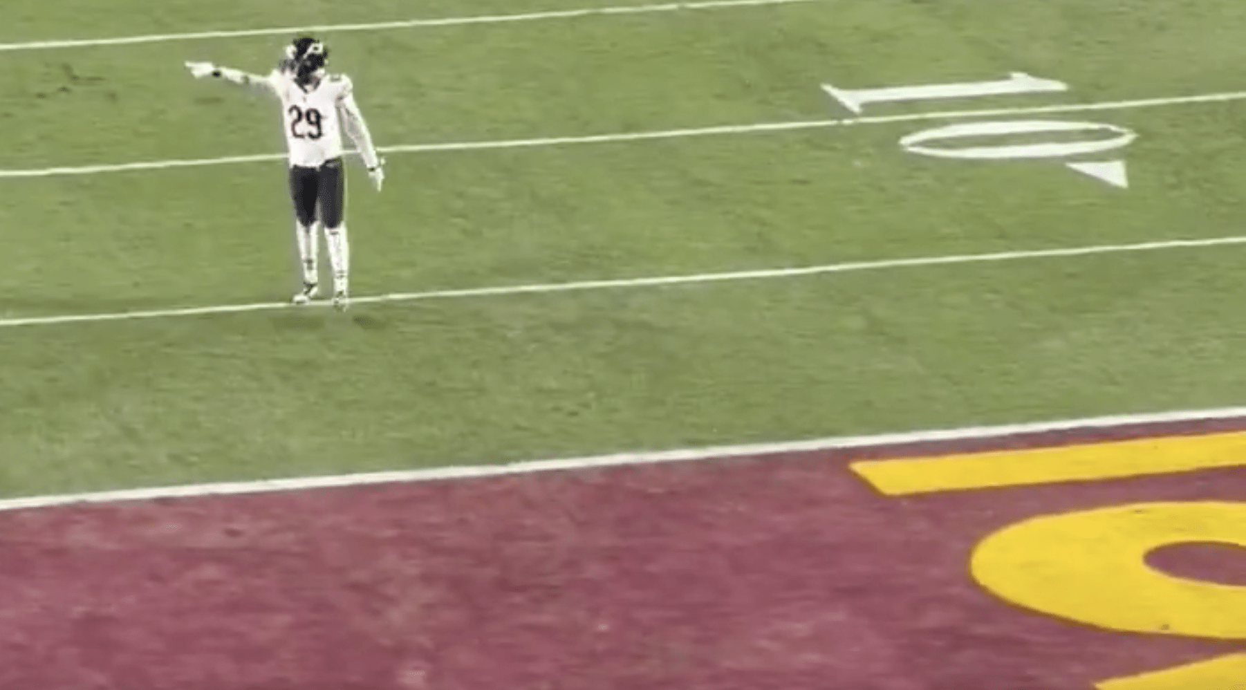 Bears Defensive Back Caught Celebrating As Hail Mary! Was Thrown - The Spun