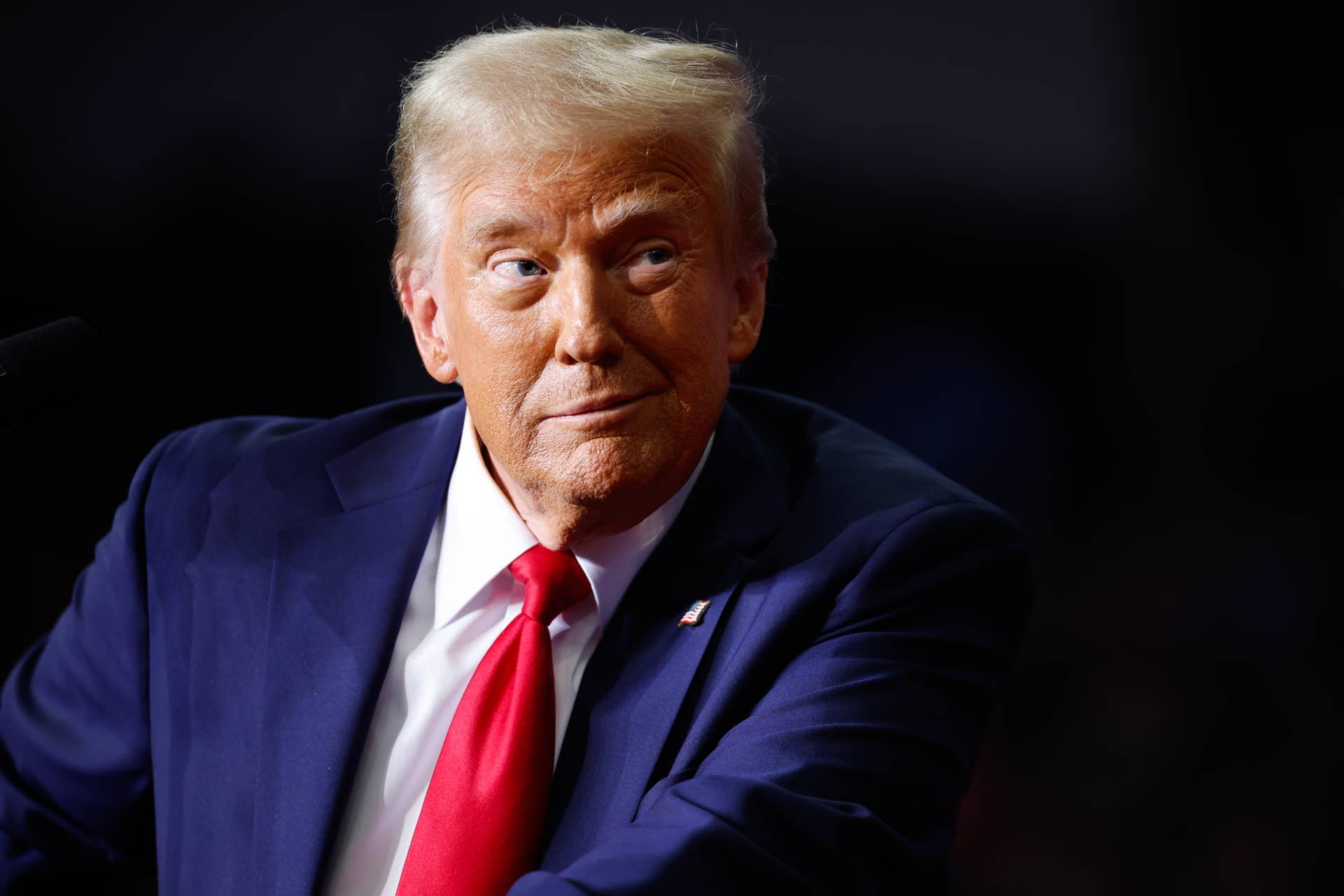 Donald Trump Released More Than 200 Prisoners On Tuesday Morning - The Spun