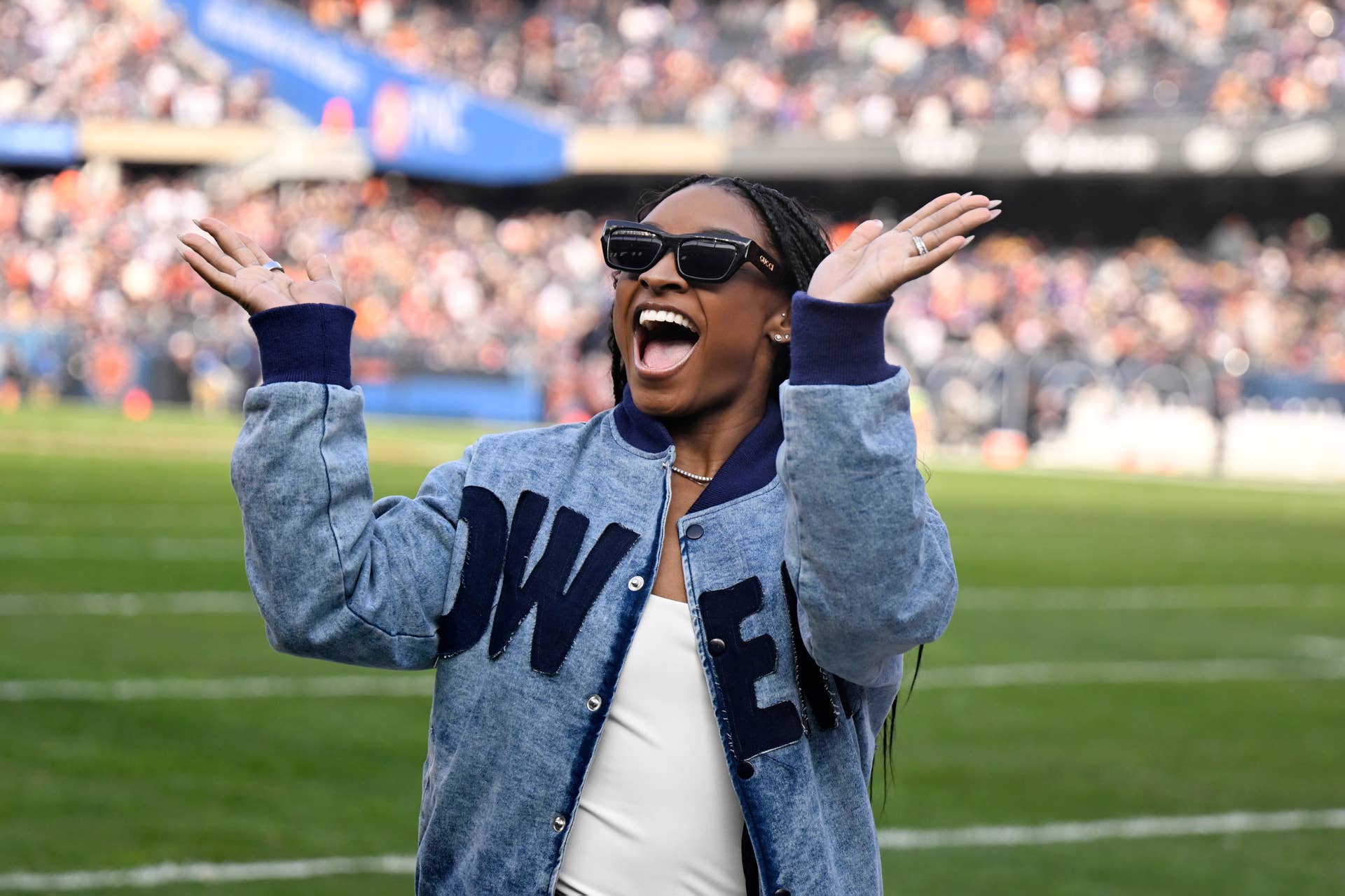 Simone Biles Grabs Attention With Outfit At Husband's NFL Game - The Spun