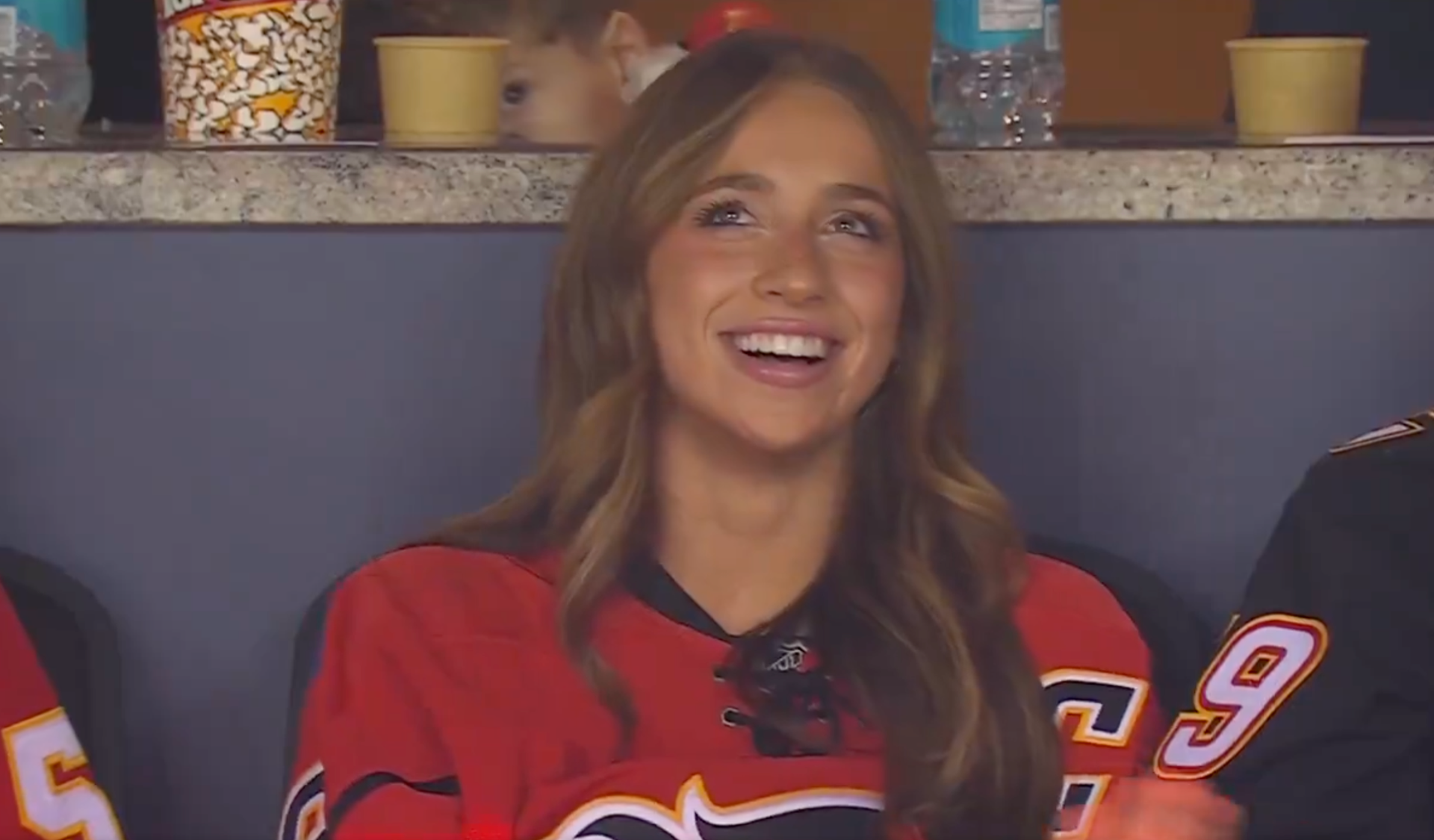 NHL Fans Declare 'We Don't Need Taylor Swift' - The Spun