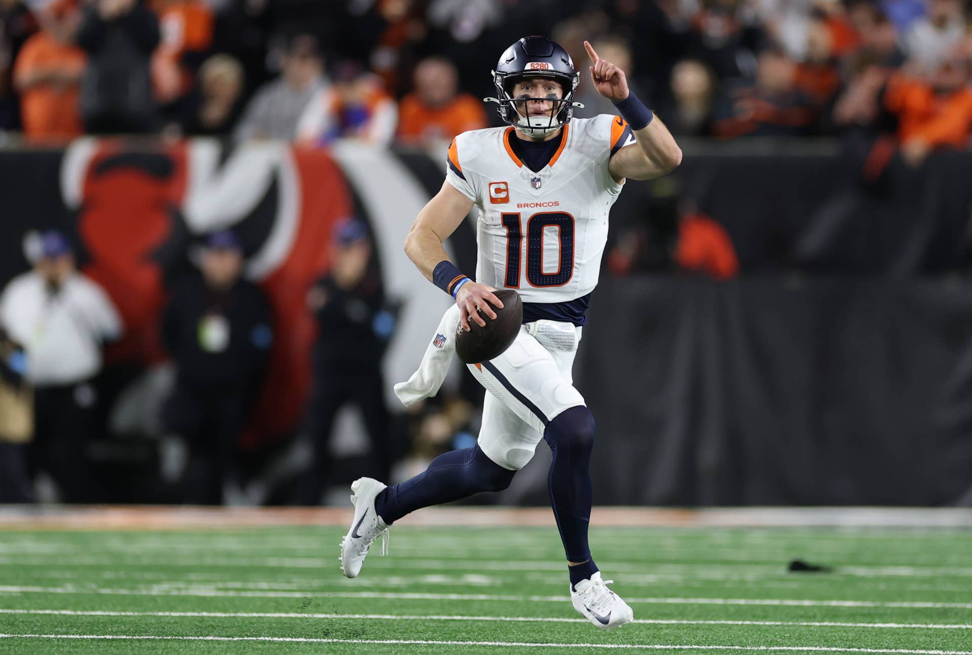 Broncos Quarterback Bo Nix Makes Social Media Decision Amid Tough ...