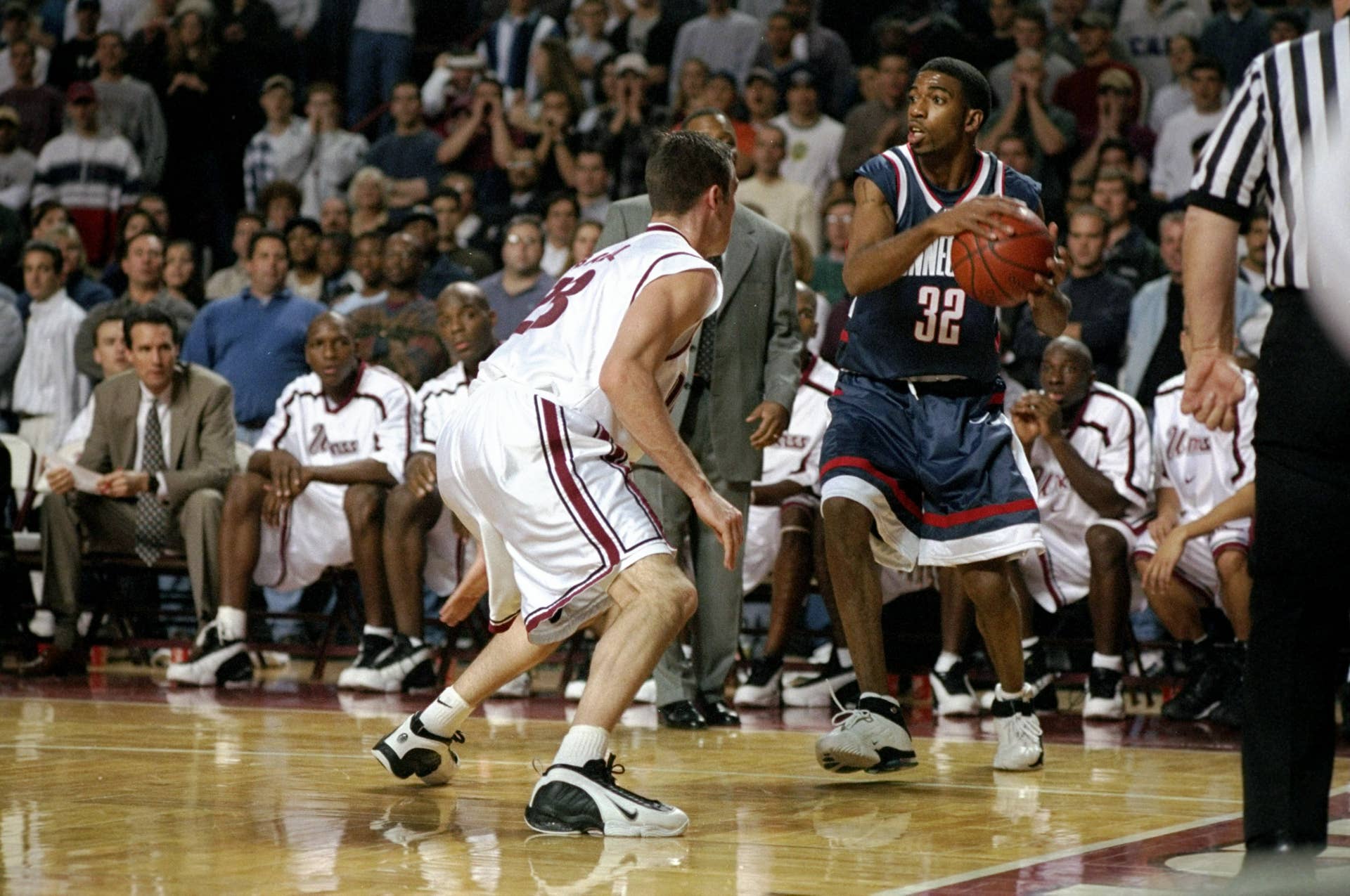Former Men's College Basketball Star Dead Suddenly At 47 - The Spun