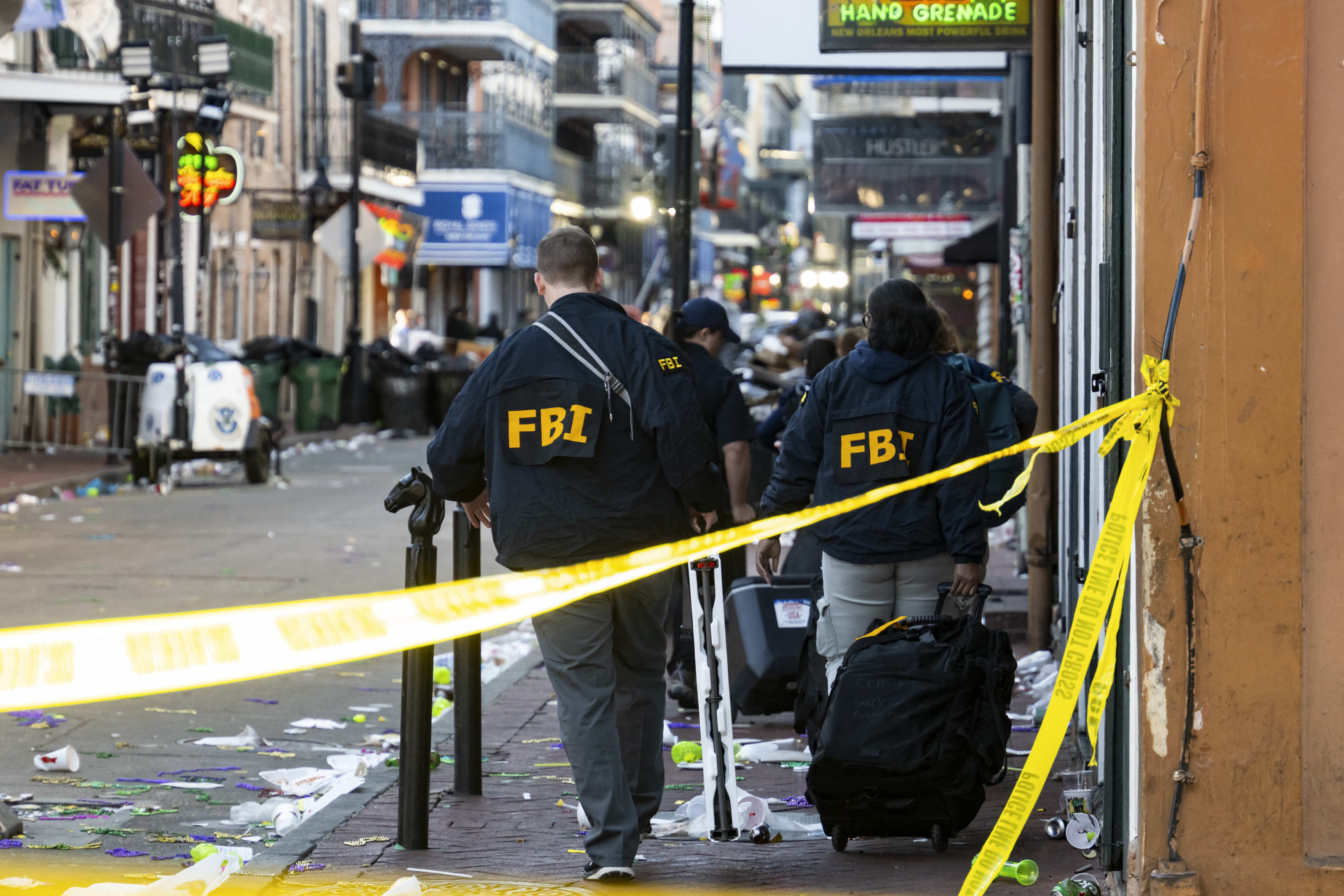 FBI Releases New Photos Of New Orleans Terror Attack Suspect - The Spun