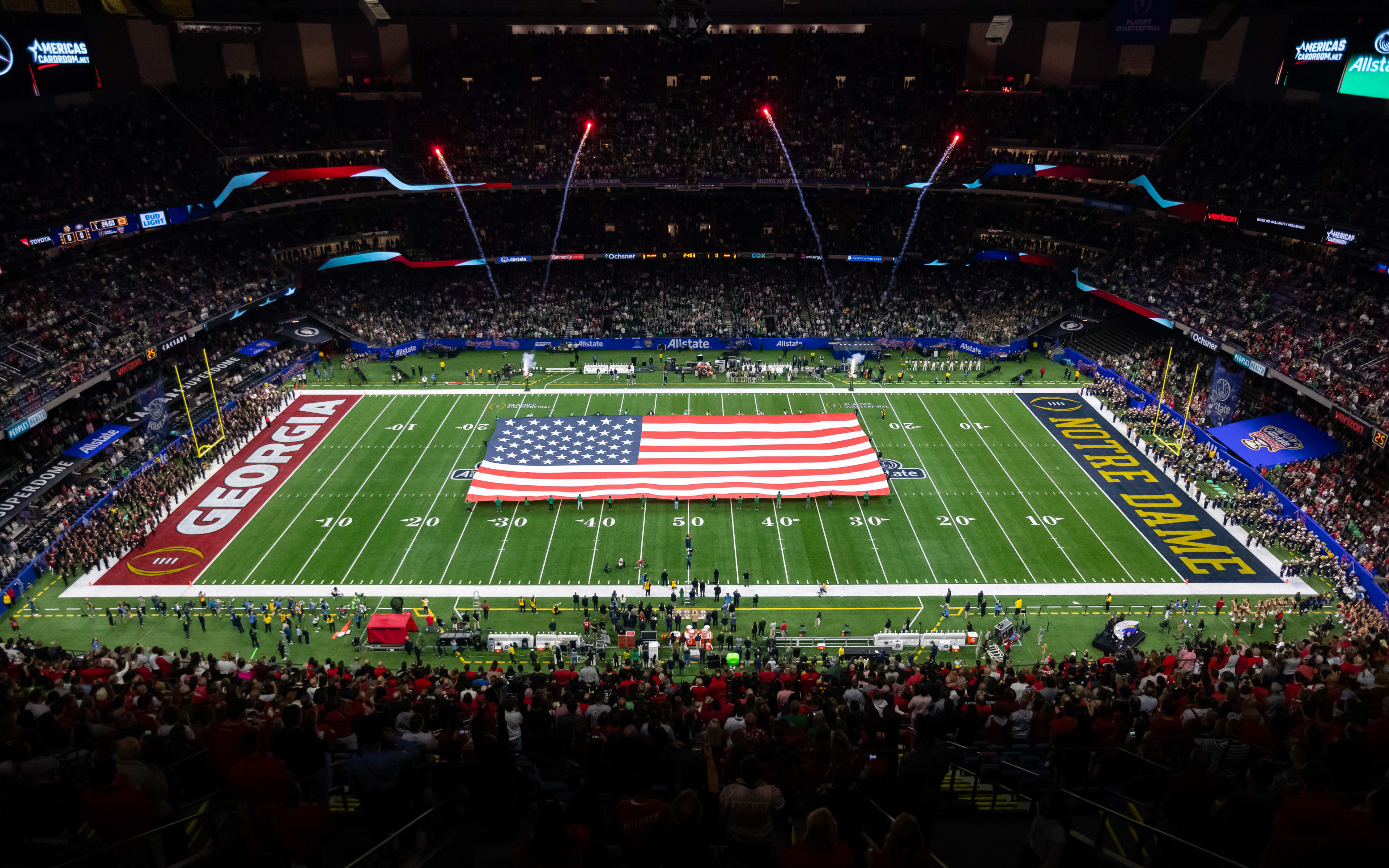 College Football Fans In Agreement On 'Best' Bowl Game Field - The Spun