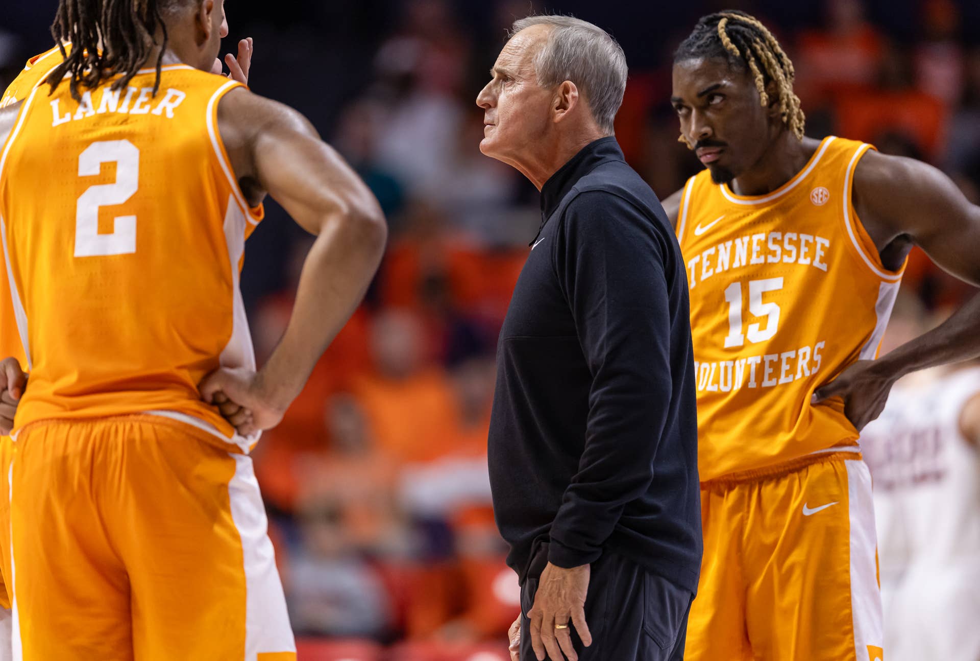 College Basketball Fans Are Feeling Bad For Tennessee On Sunday - The Spun