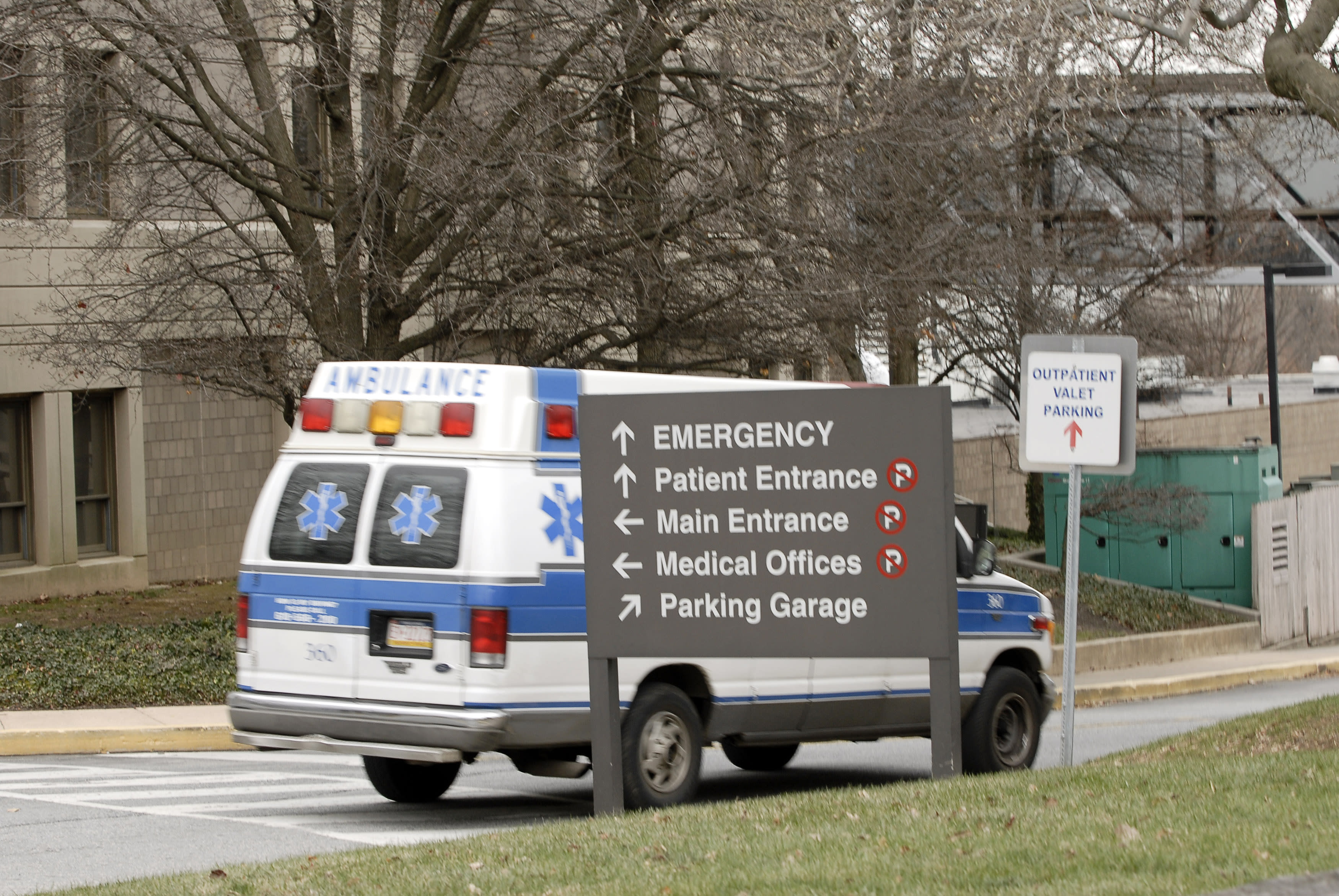 Prayers Pouring In After NFL Writer's Stage 4 Cancer News - The Spun