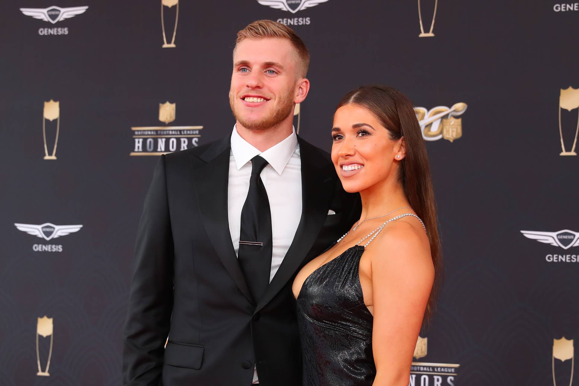 Cooper Kupp's Wife Reacts To Him Signing With Seattle Seahawks - The Spun