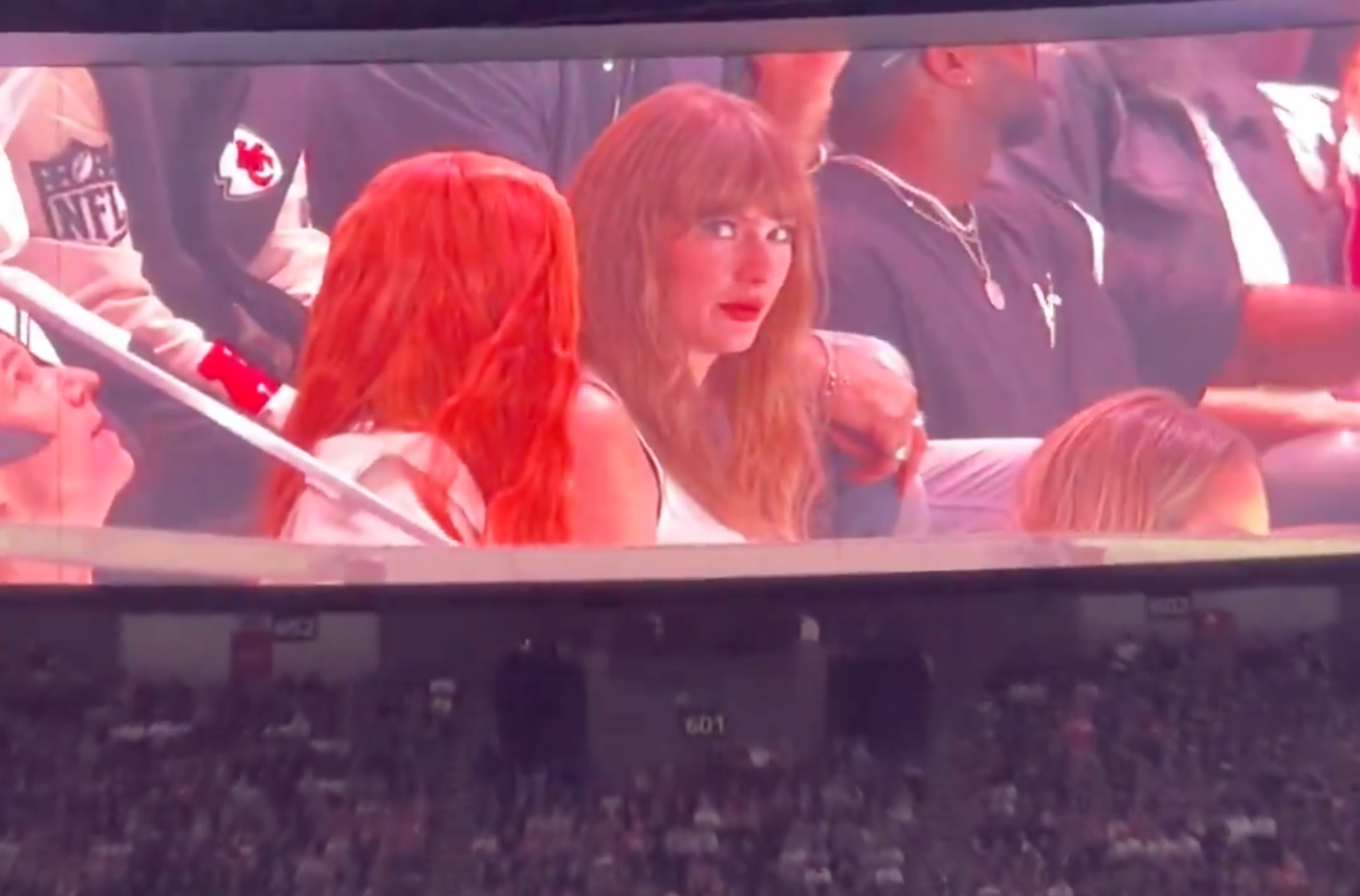 Video: Taylor Swift's Reaction To Getting Booed At Super Bowl Goes ...