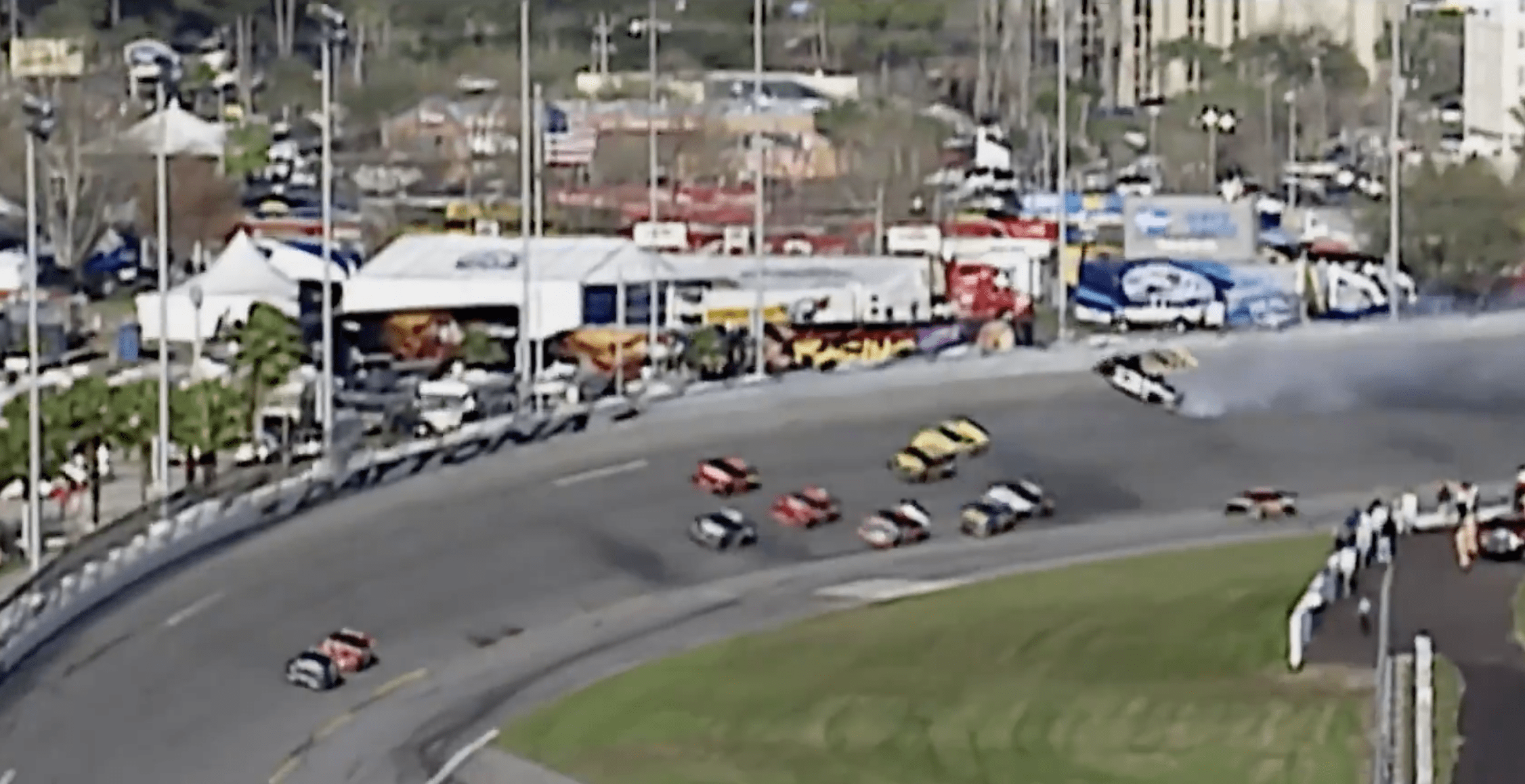 NASCAR Fans Demanding FOX Apologize For Dale Earnhardt Video - The Spun