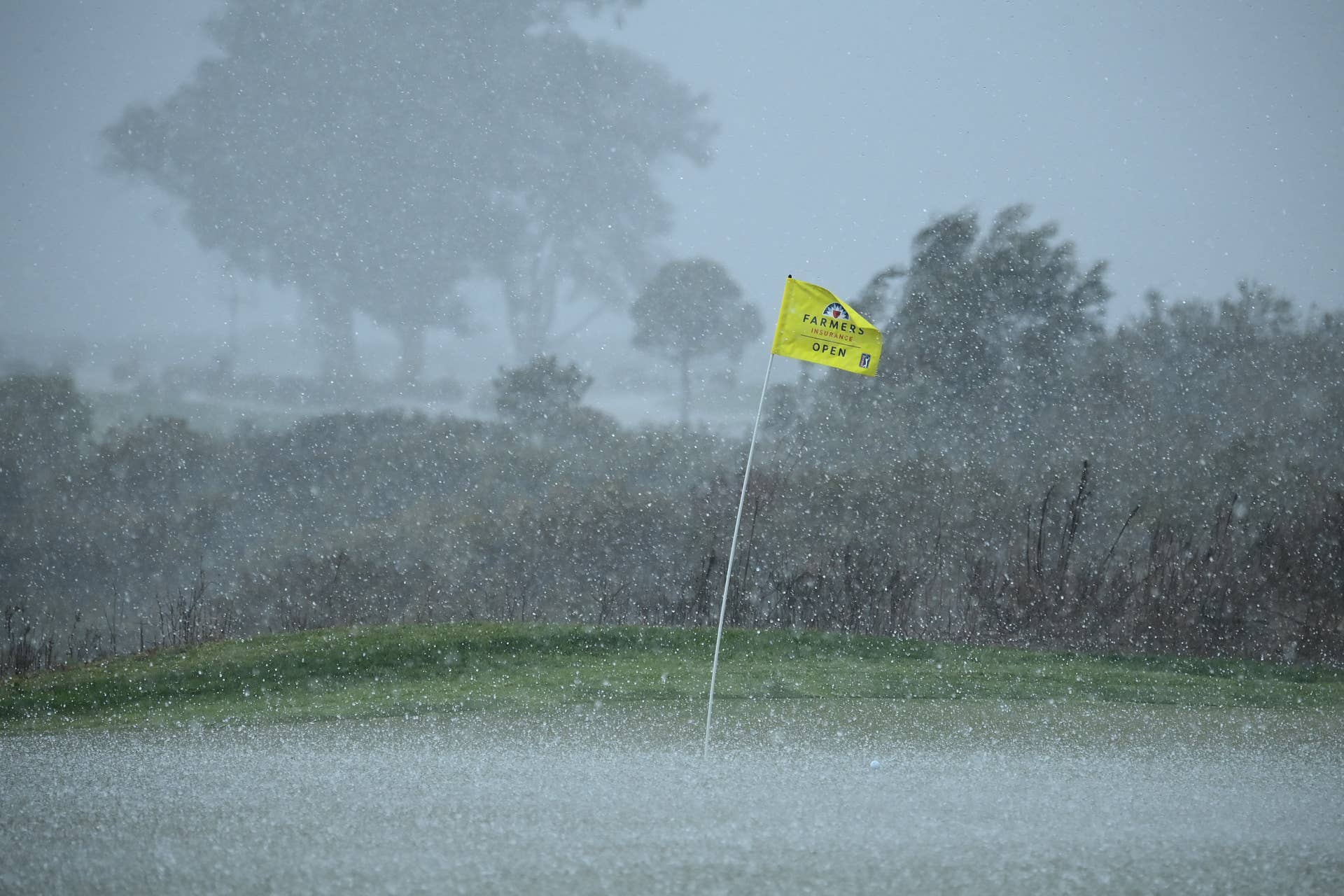 Massive Hail Storm Hits U.S. On Thursday Morning - The Spun