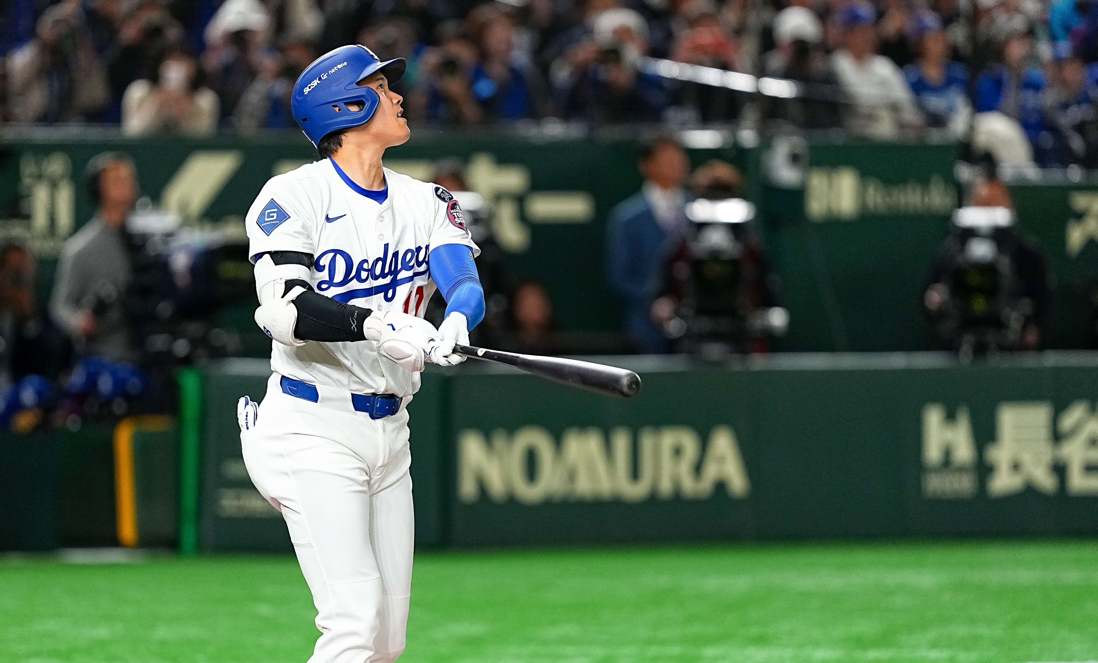 There Are 4 MLB Playoff Games Today - Here's The Schedule - The Spun