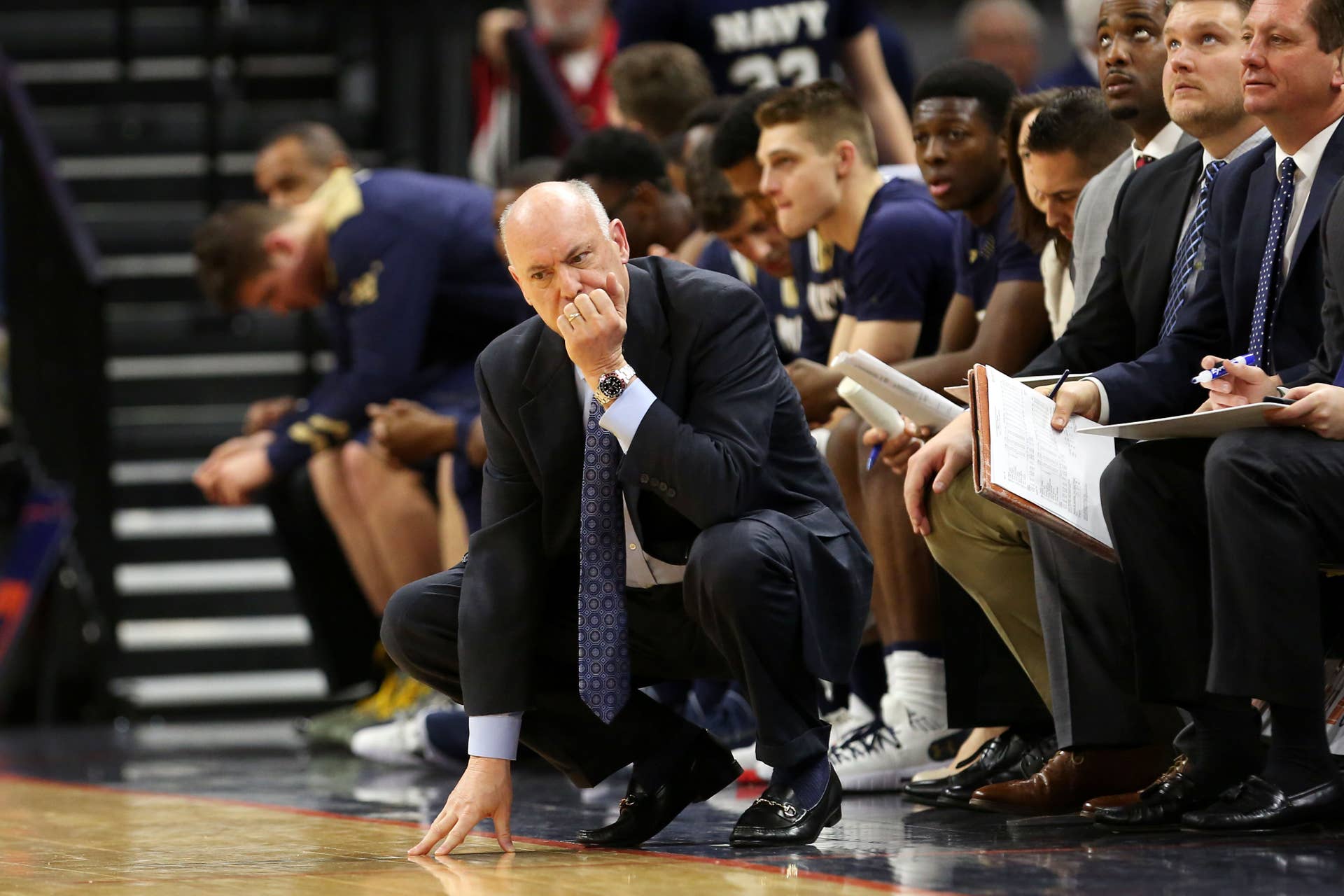 Longtime College Basketball Coach Retires During NCAA Tournament - The Spun