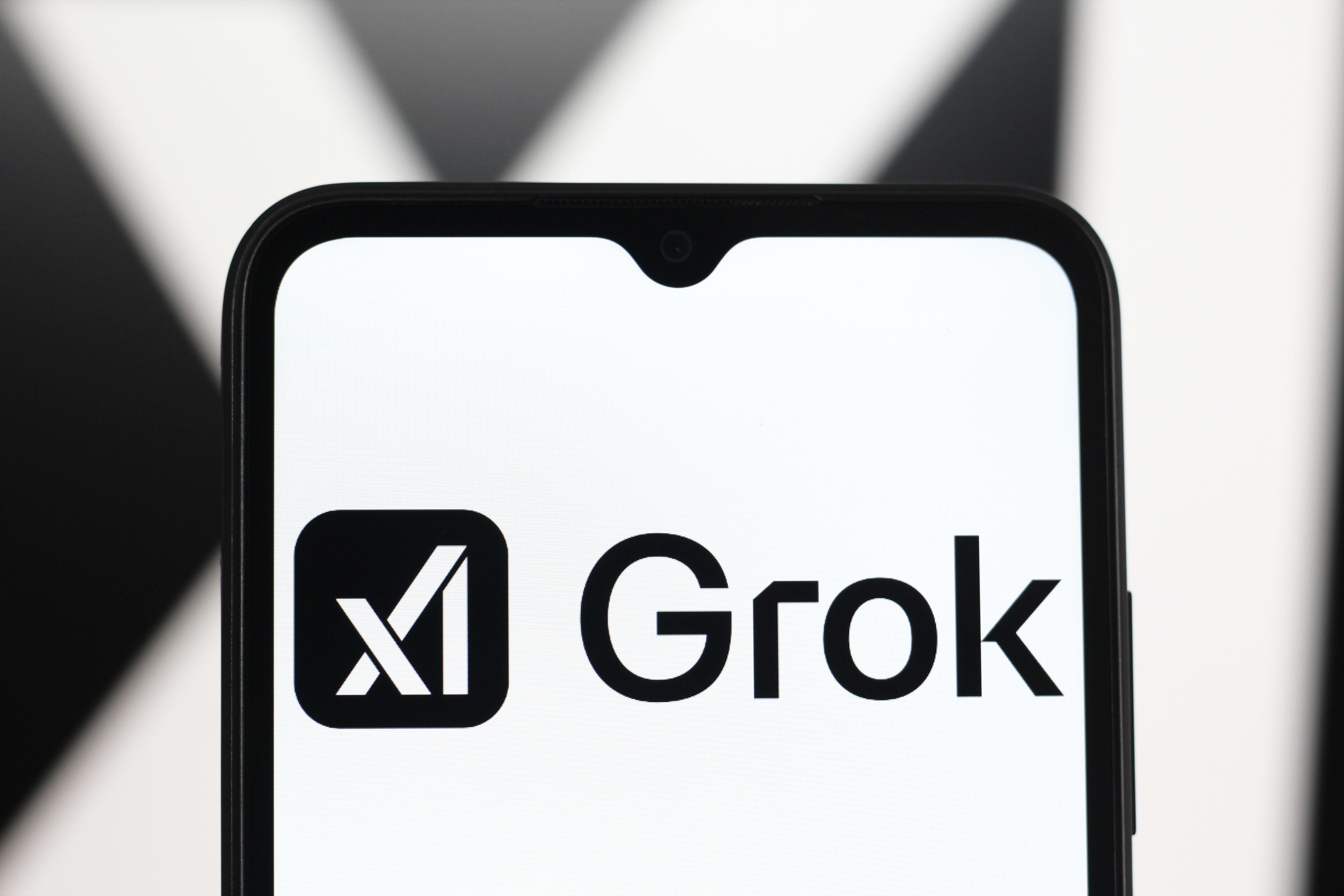 Grok Created 2 NFL Draft Trade Scenarios For The Titans' No. 1 Pick - The Spun