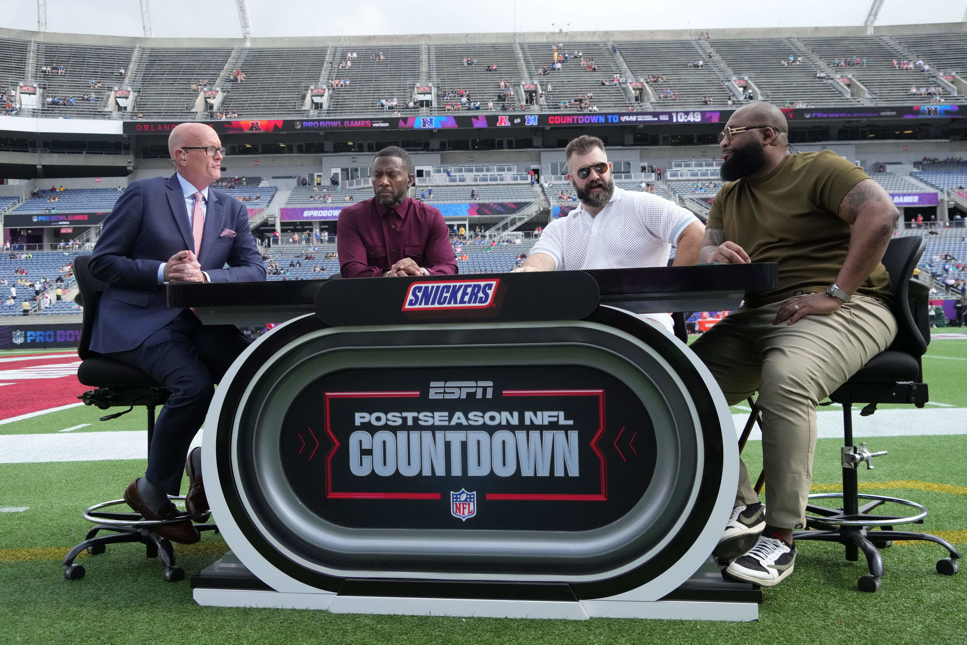 There's Major Drama With ESPN's NFL Analysts In Week 1 - The Spun