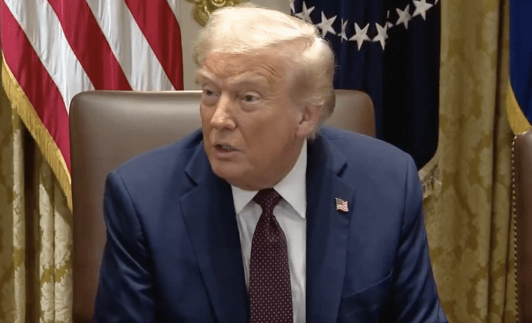 President Trump Is Officially 'Warning' All 32 NFL Teams - The Spun